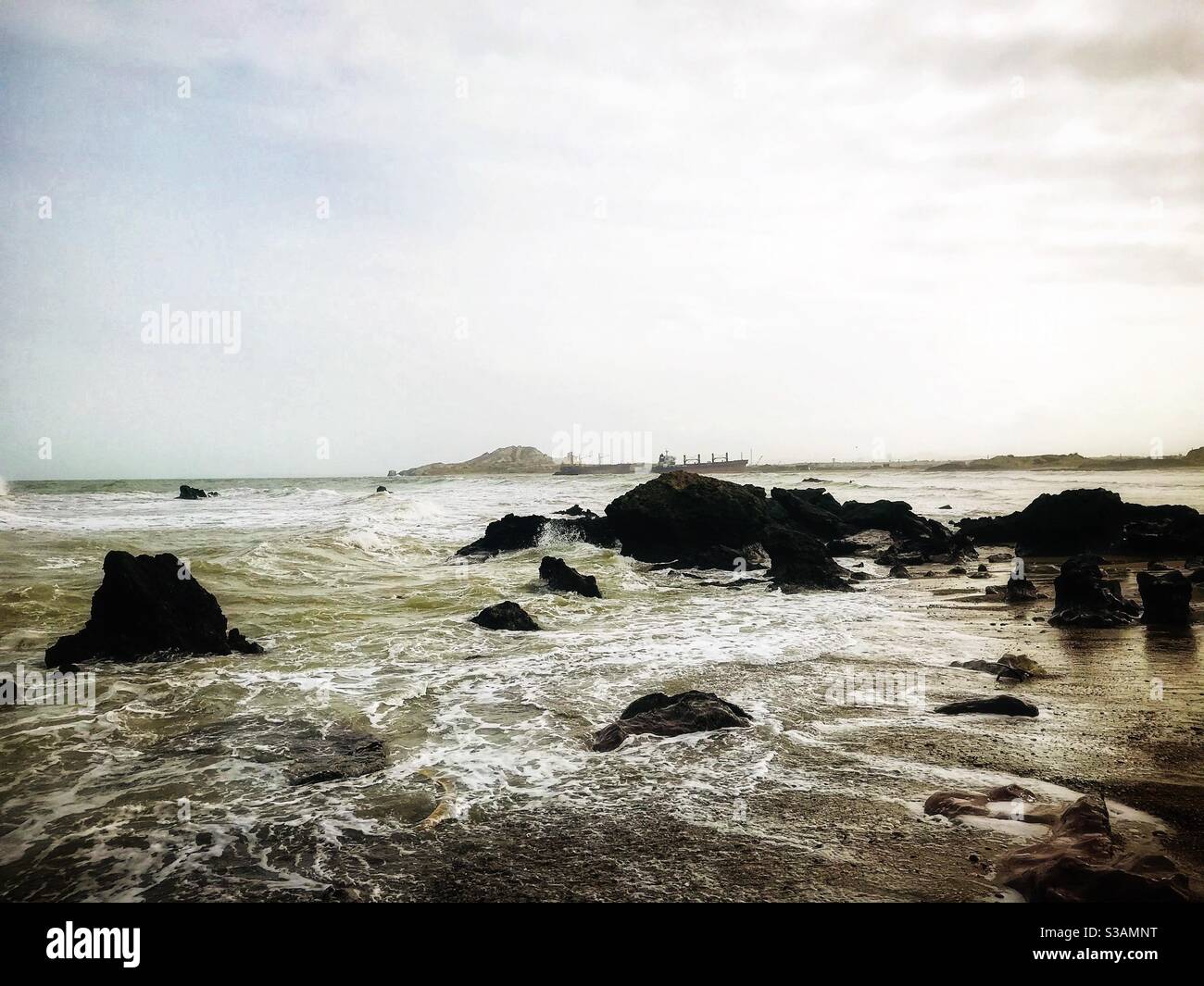 Gadani hi-res stock photography and images - Alamy