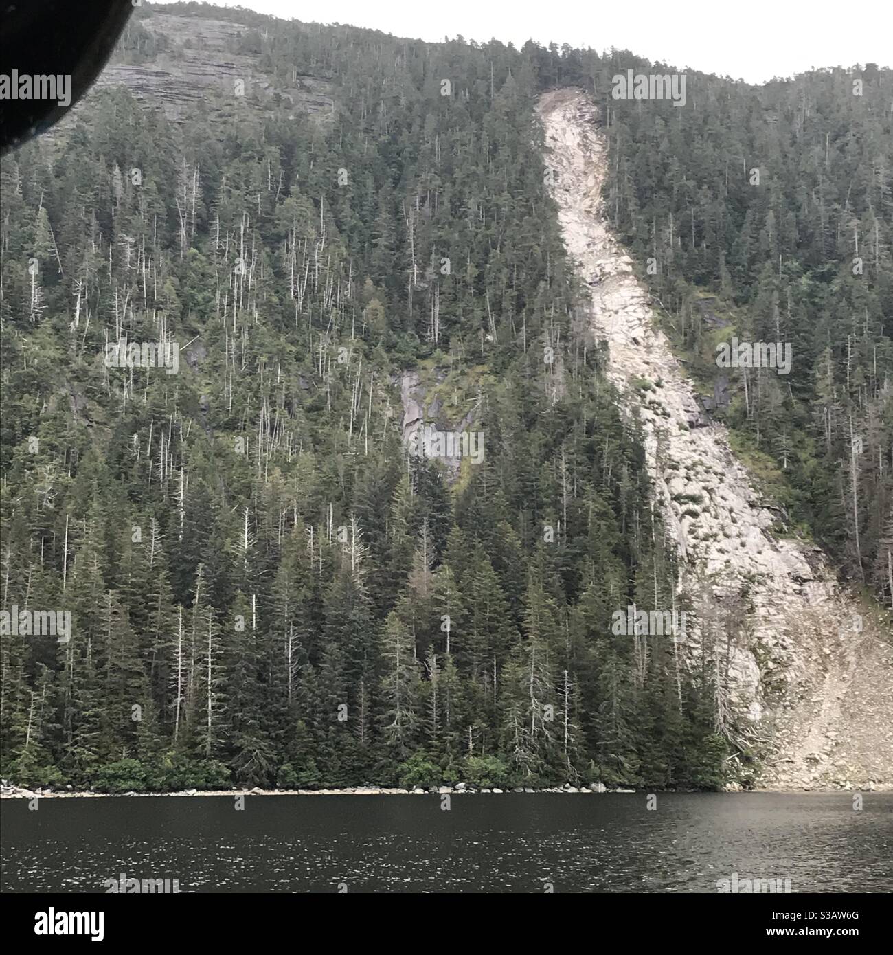 Mountain landslide alaska hi-res stock photography and images - Alamy