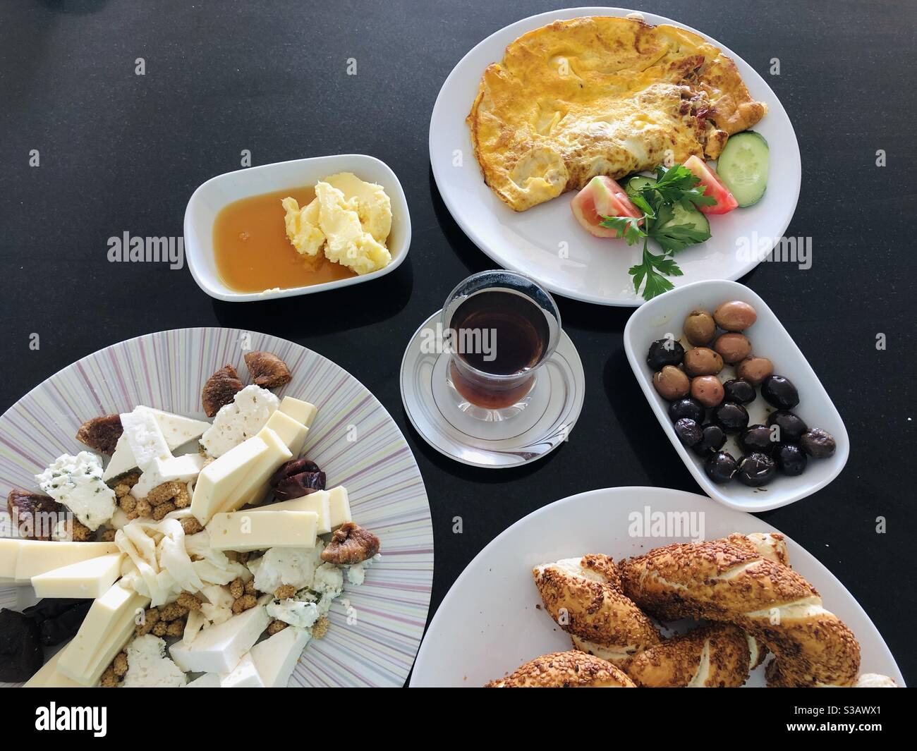 Turkish bread cheese olives hi-res stock photography and images - Alamy