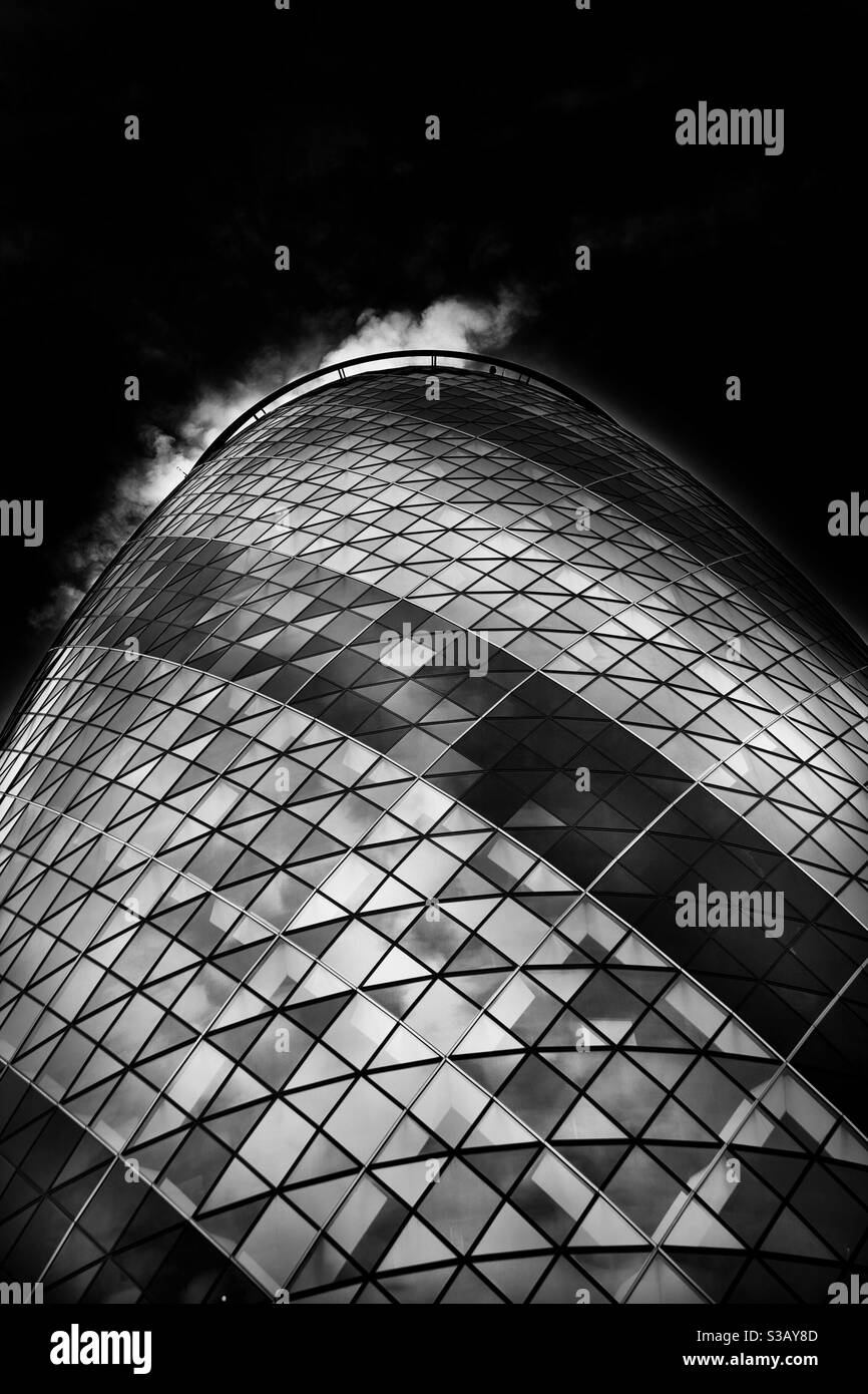 Exterior glass offices Black and White Stock Photos & Images - Alamy
