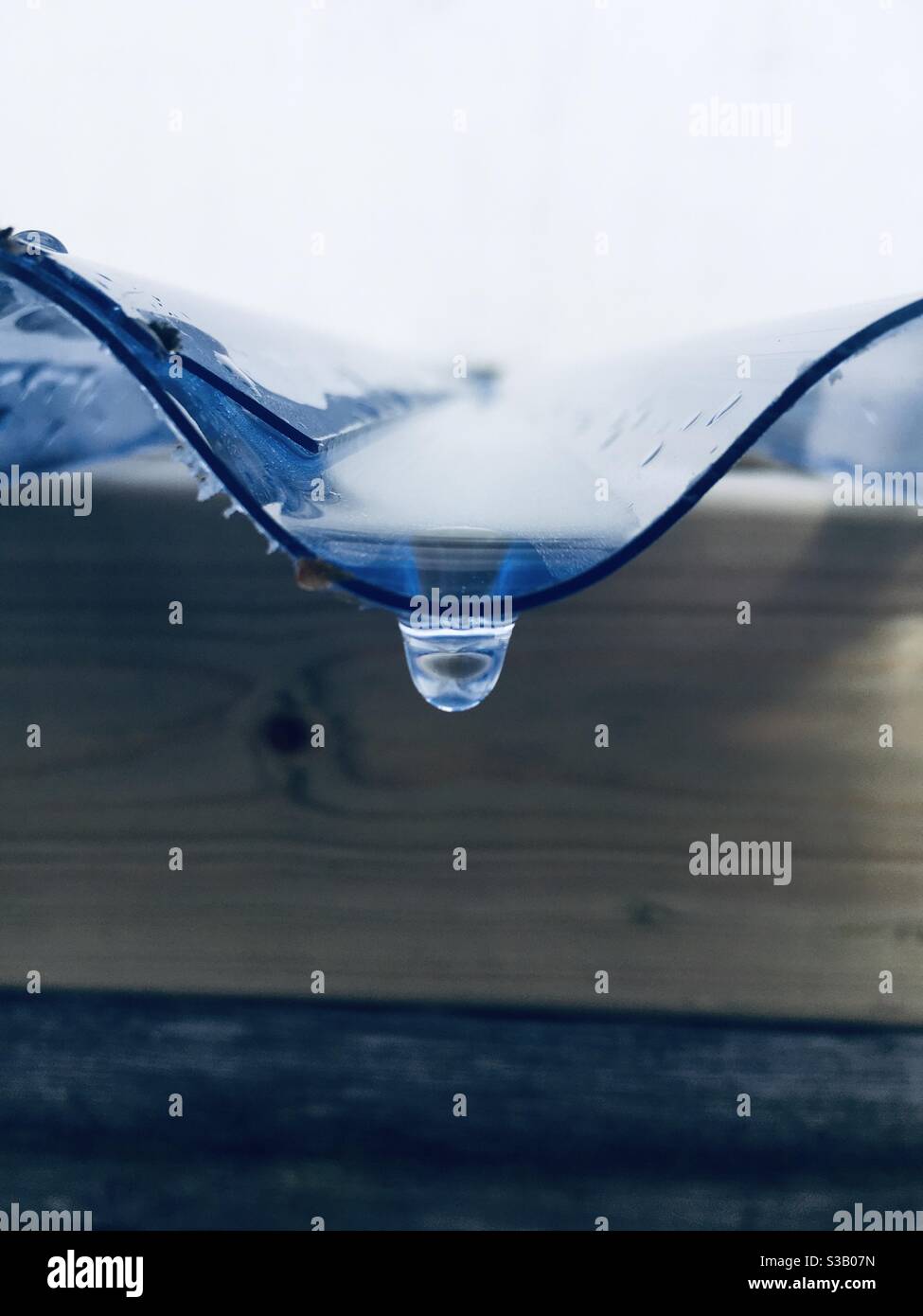 Water Droplet Falling at Douglas Nunez blog