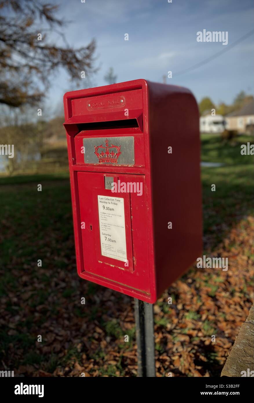 Modern postbox hi-res stock photography and images - Alamy