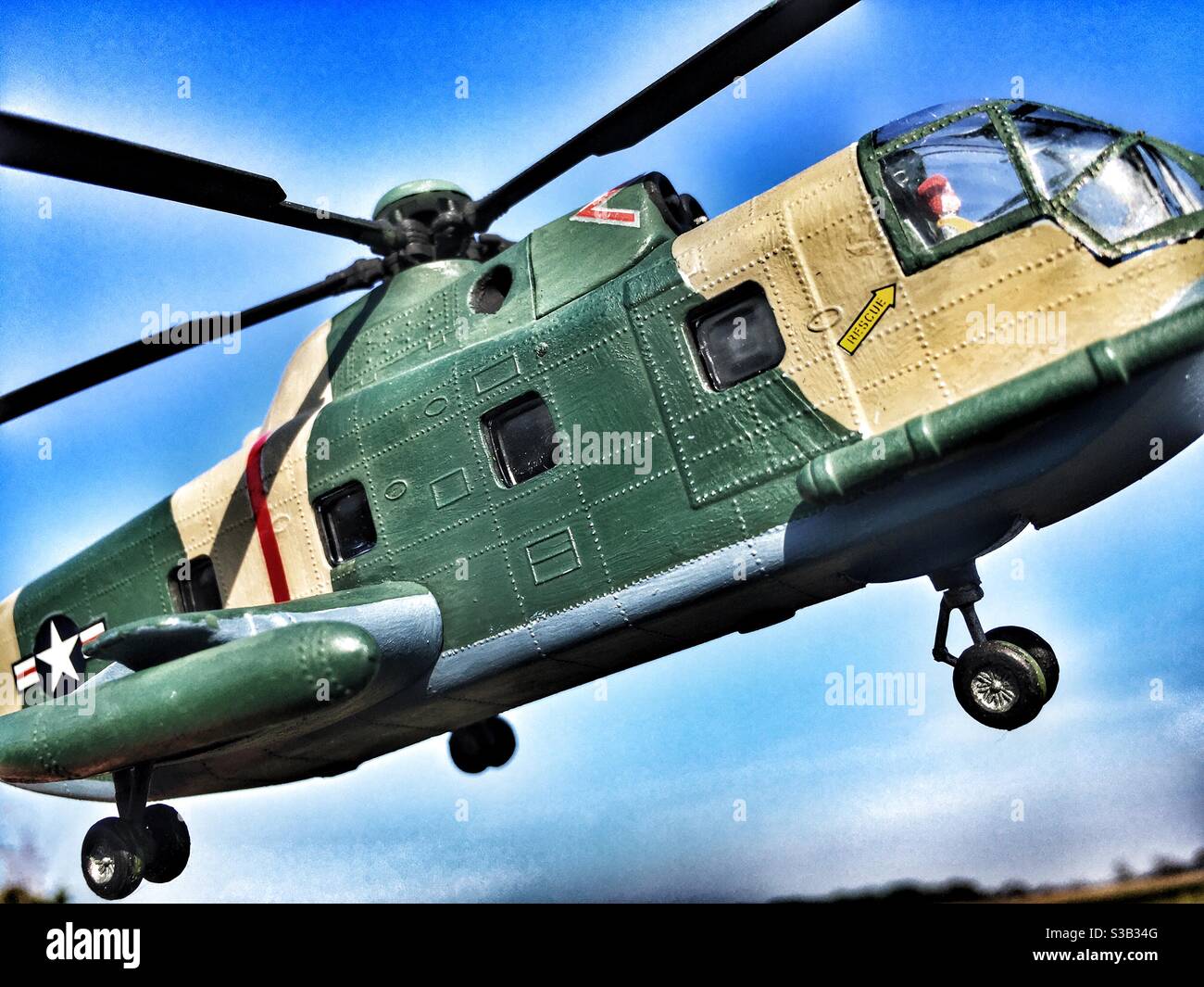Hh 3e military helicopters hi-res stock photography and images - Alamy