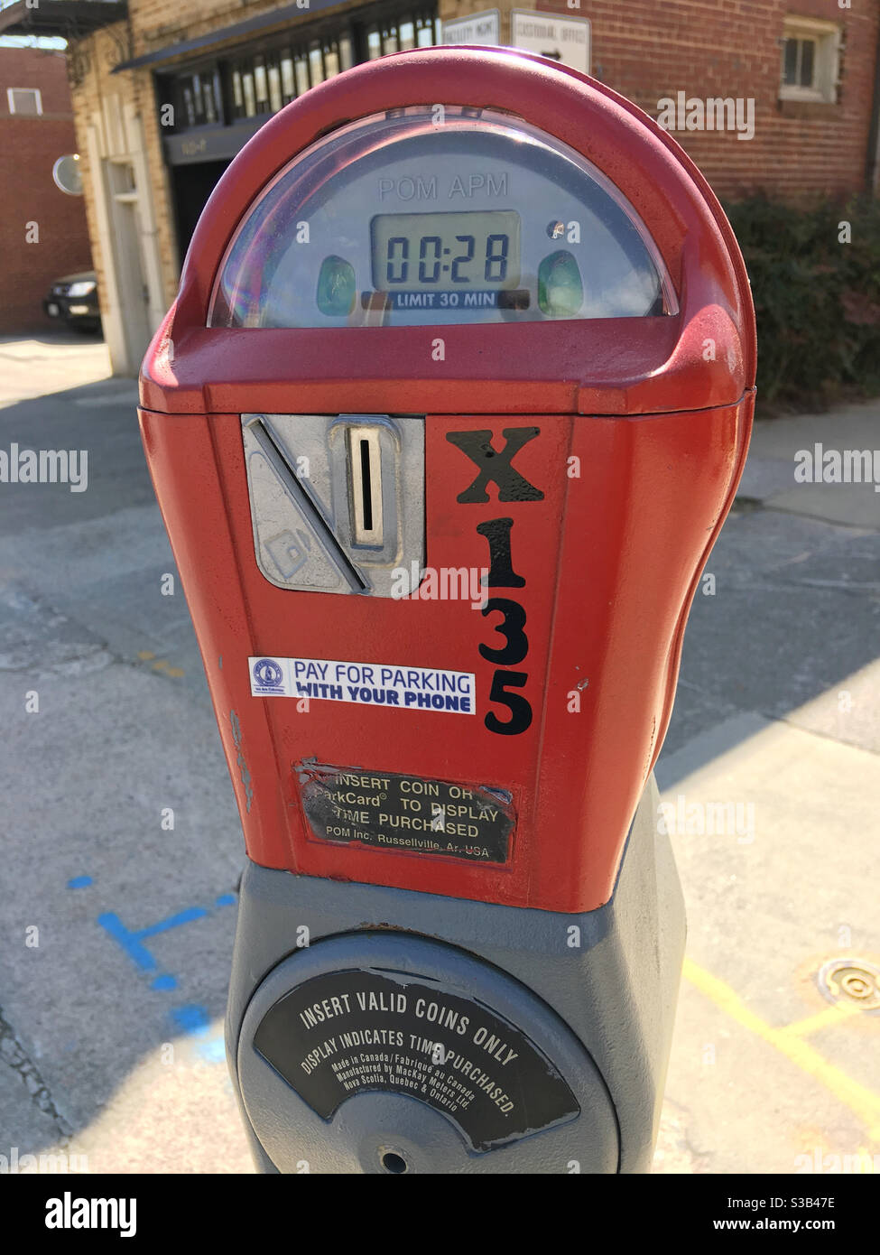 Meter red hi-res stock photography and images - Alamy