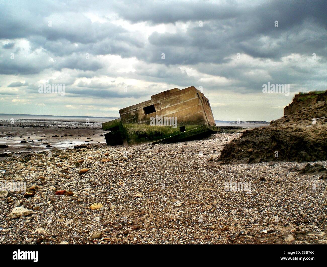 Bunker war hi-res stock photography and images - Alamy