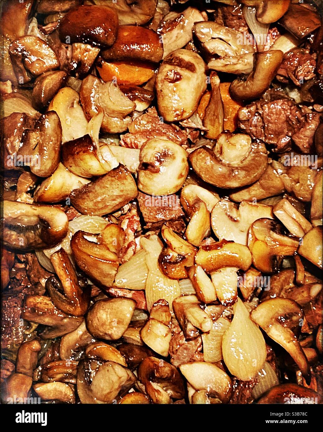 Saute technique hi-res stock photography and images - Alamy