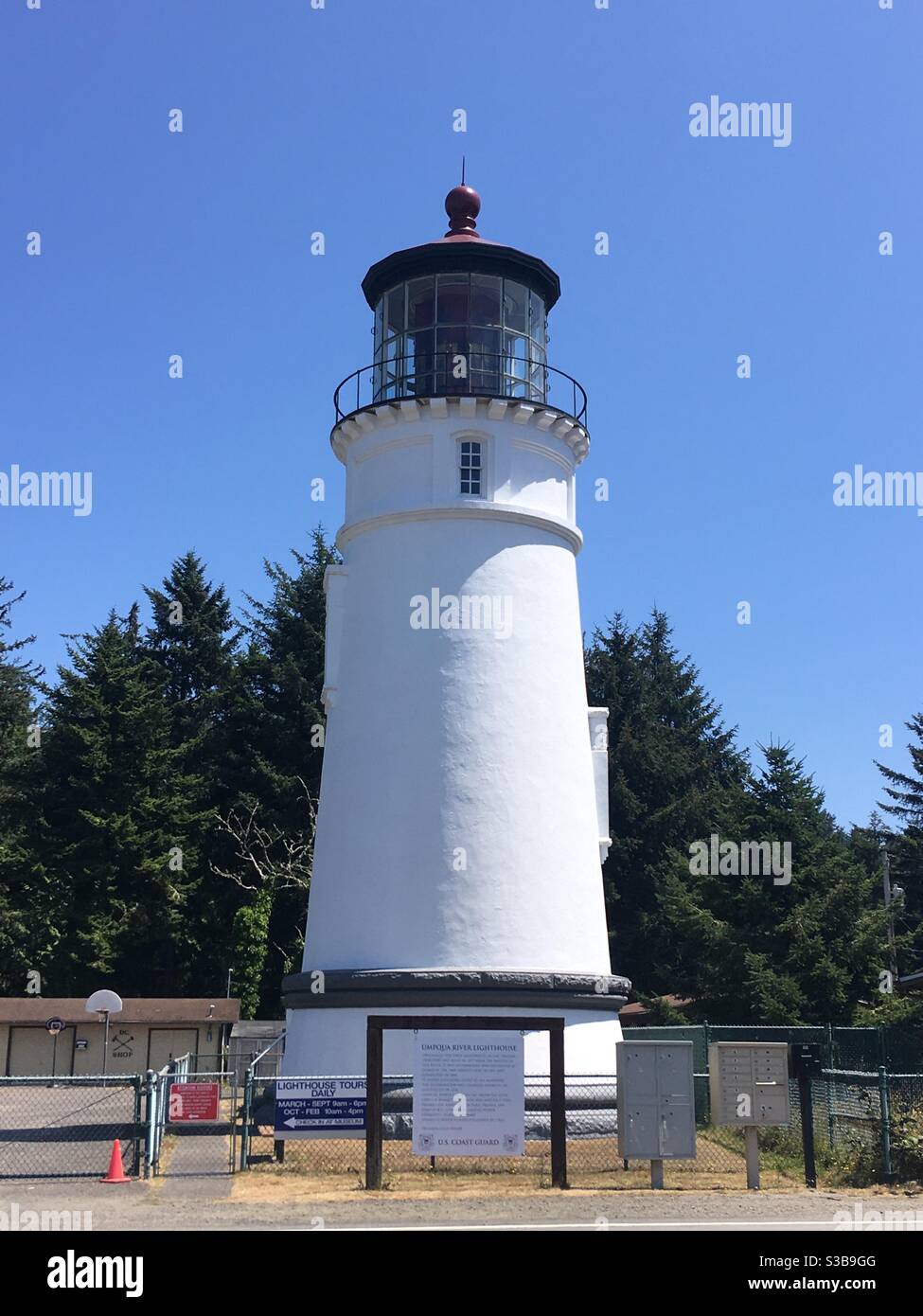 Umpqua River Lighthouse Oregon Stock Photo - Alamy