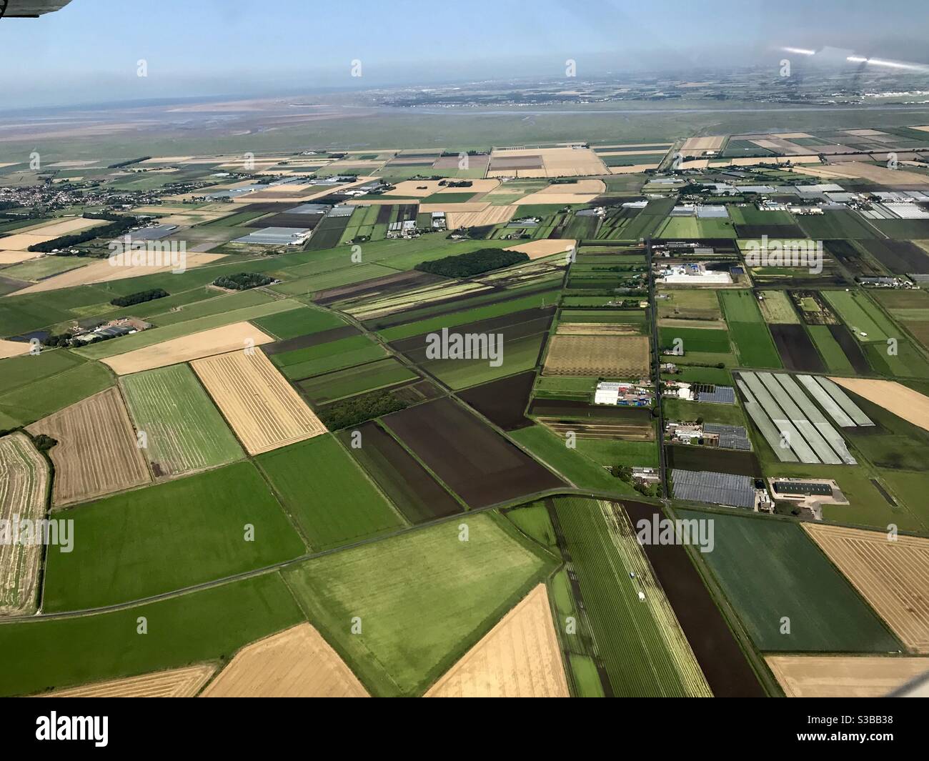 Field patterns hi-res stock photography and images - Alamy