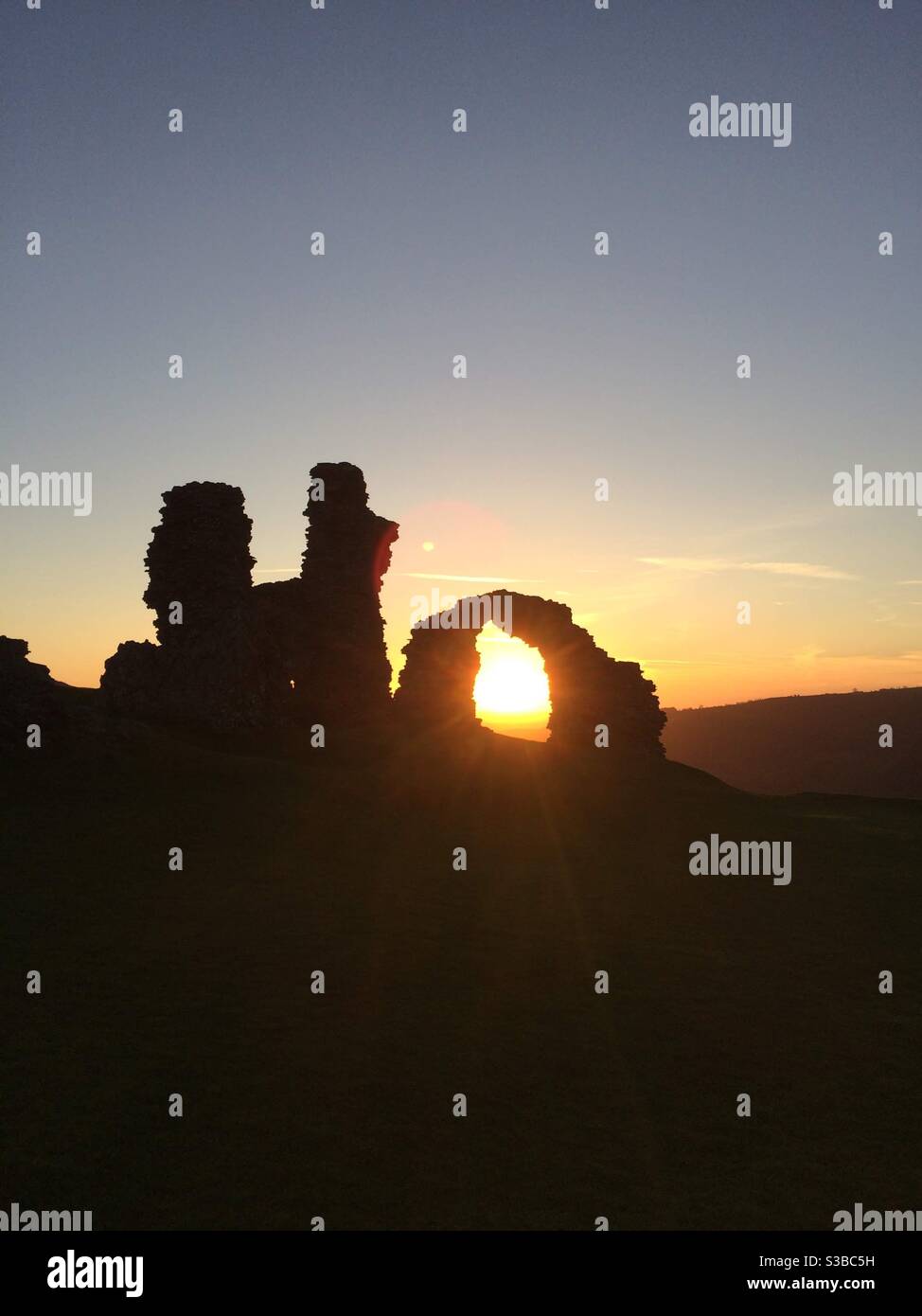Llangollen castle hi-res stock photography and images - Alamy