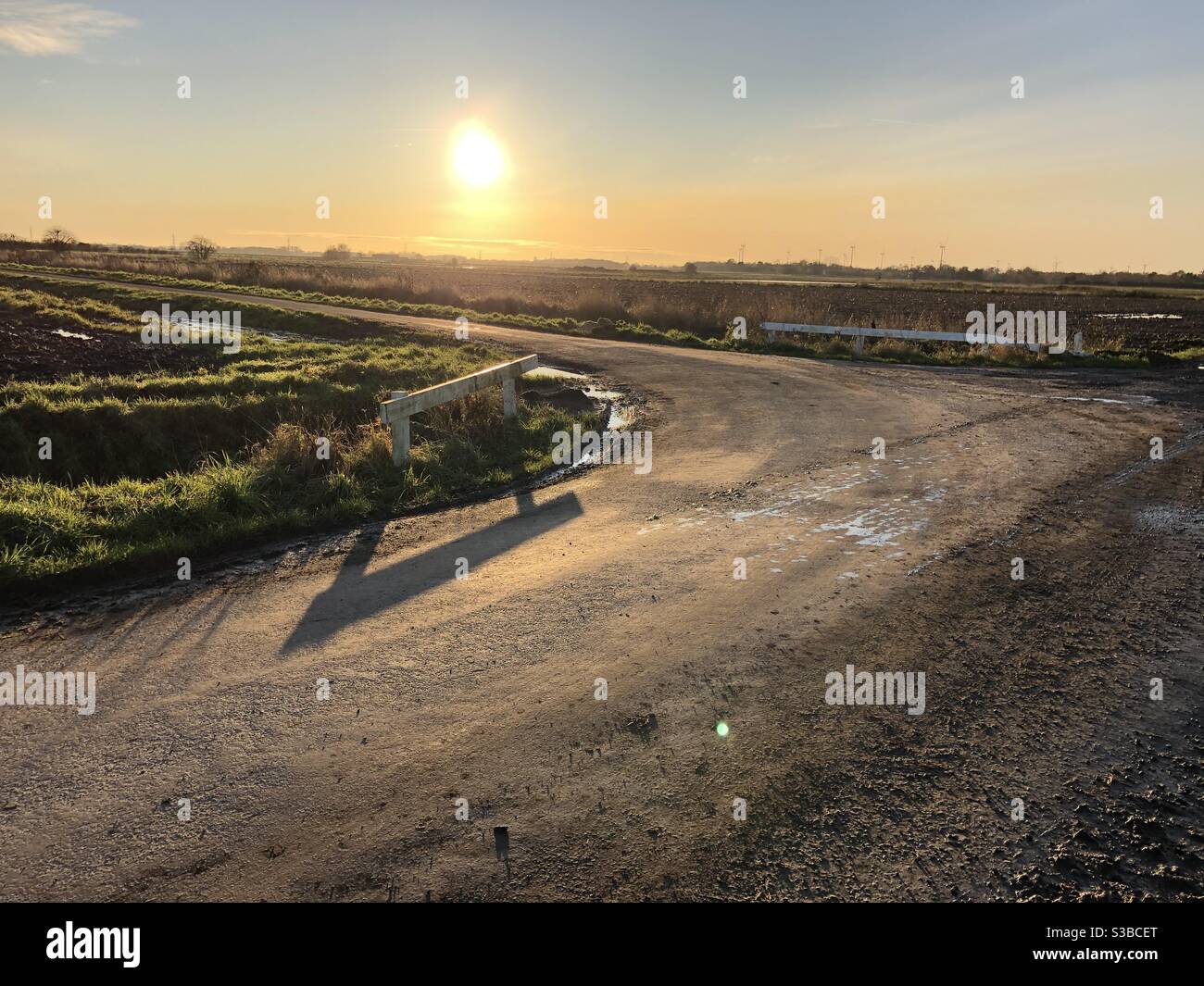 Cold sunny morning Stock Photo - Alamy