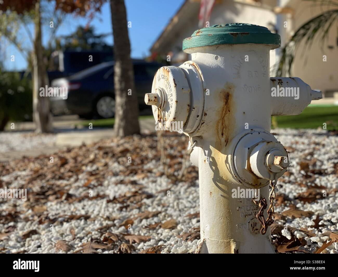 Fire hydrant fire hydrant hi-res stock photography and images - Alamy