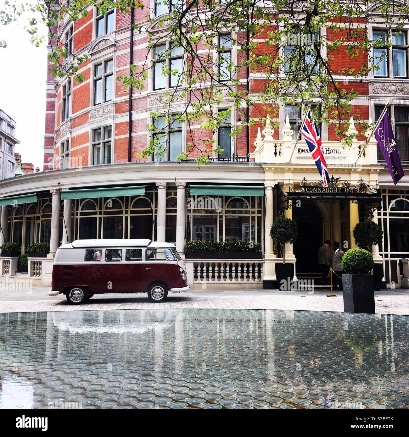 Connaught place london hi-res stock photography and images - Alamy