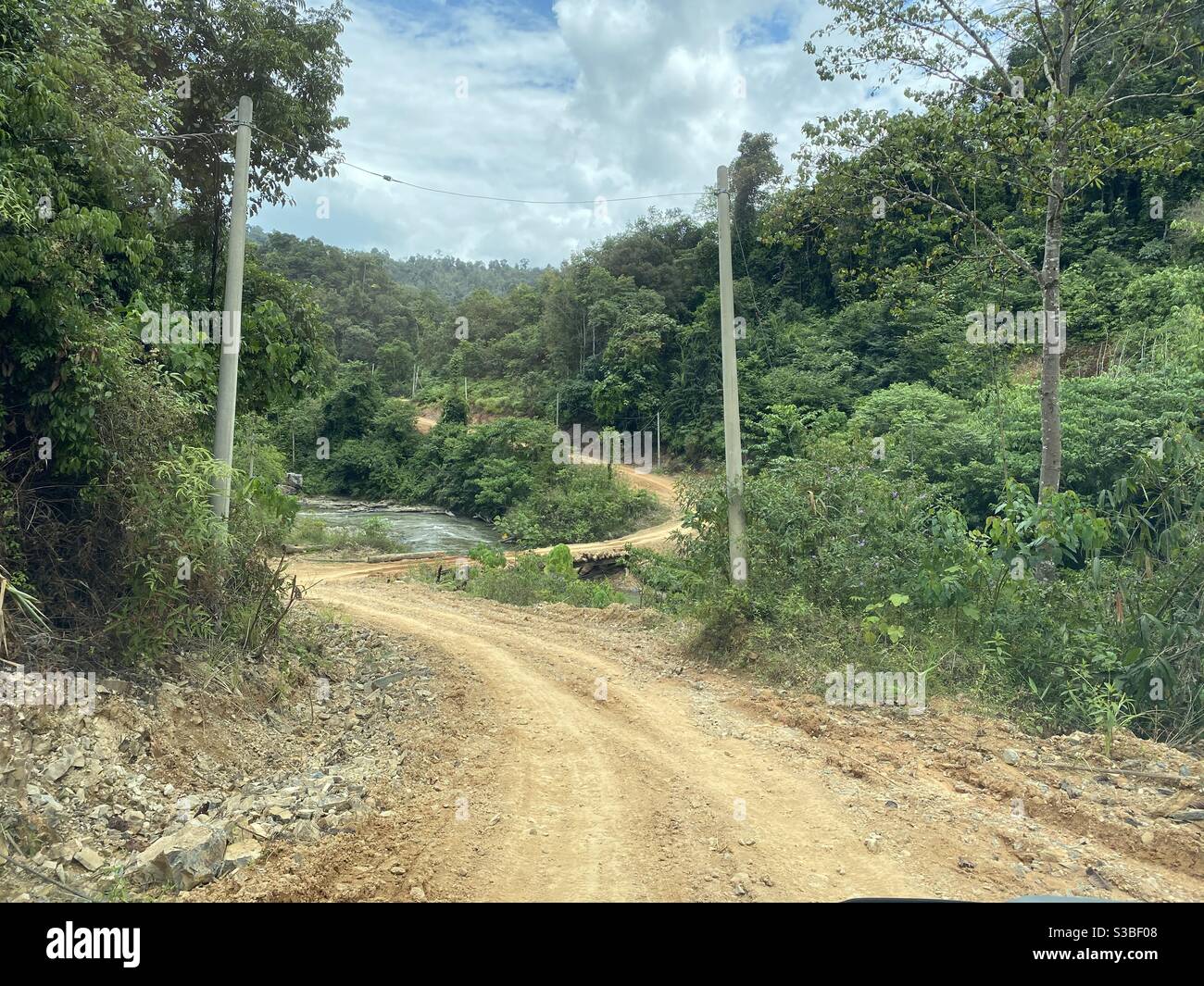 Off road forest hi-res stock photography and images - Alamy