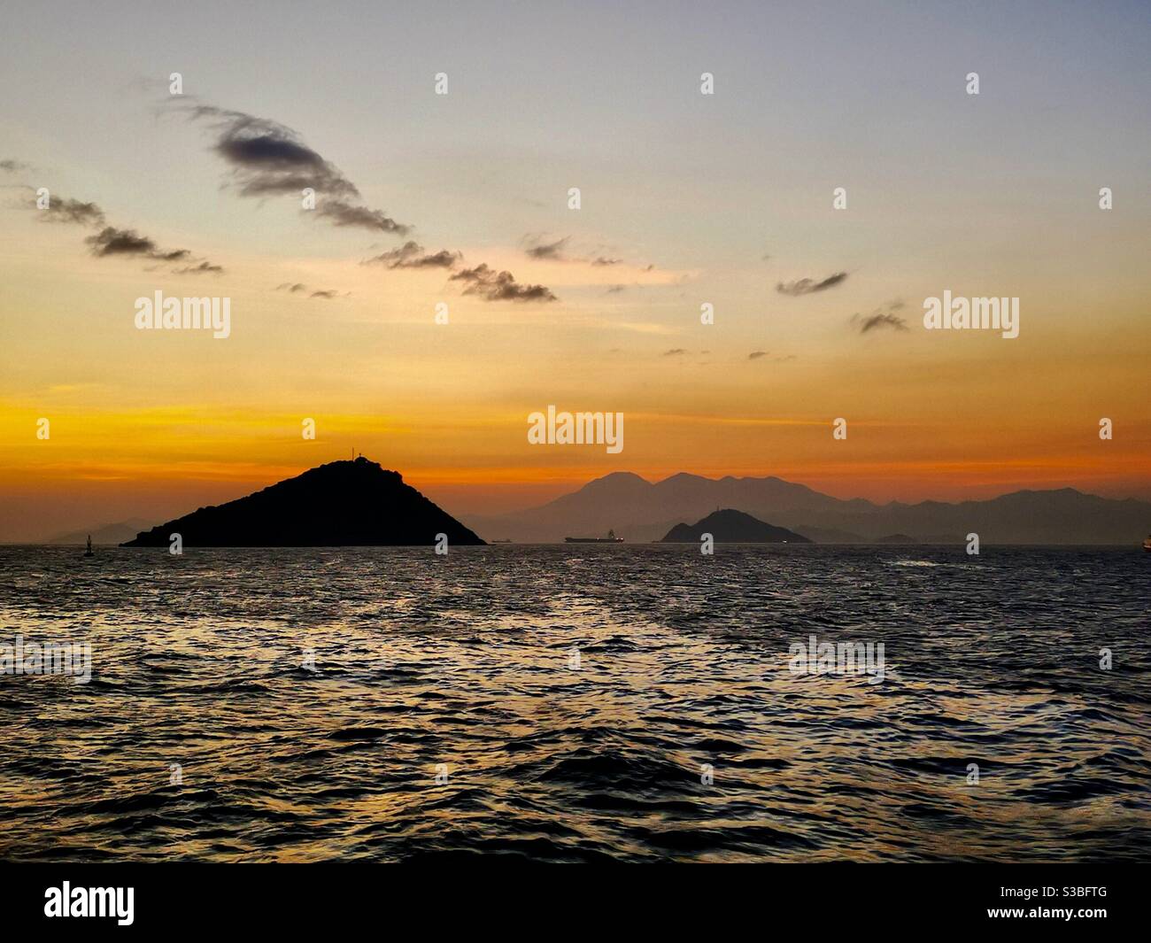 Outlaying islands hi-res stock photography and images - Alamy