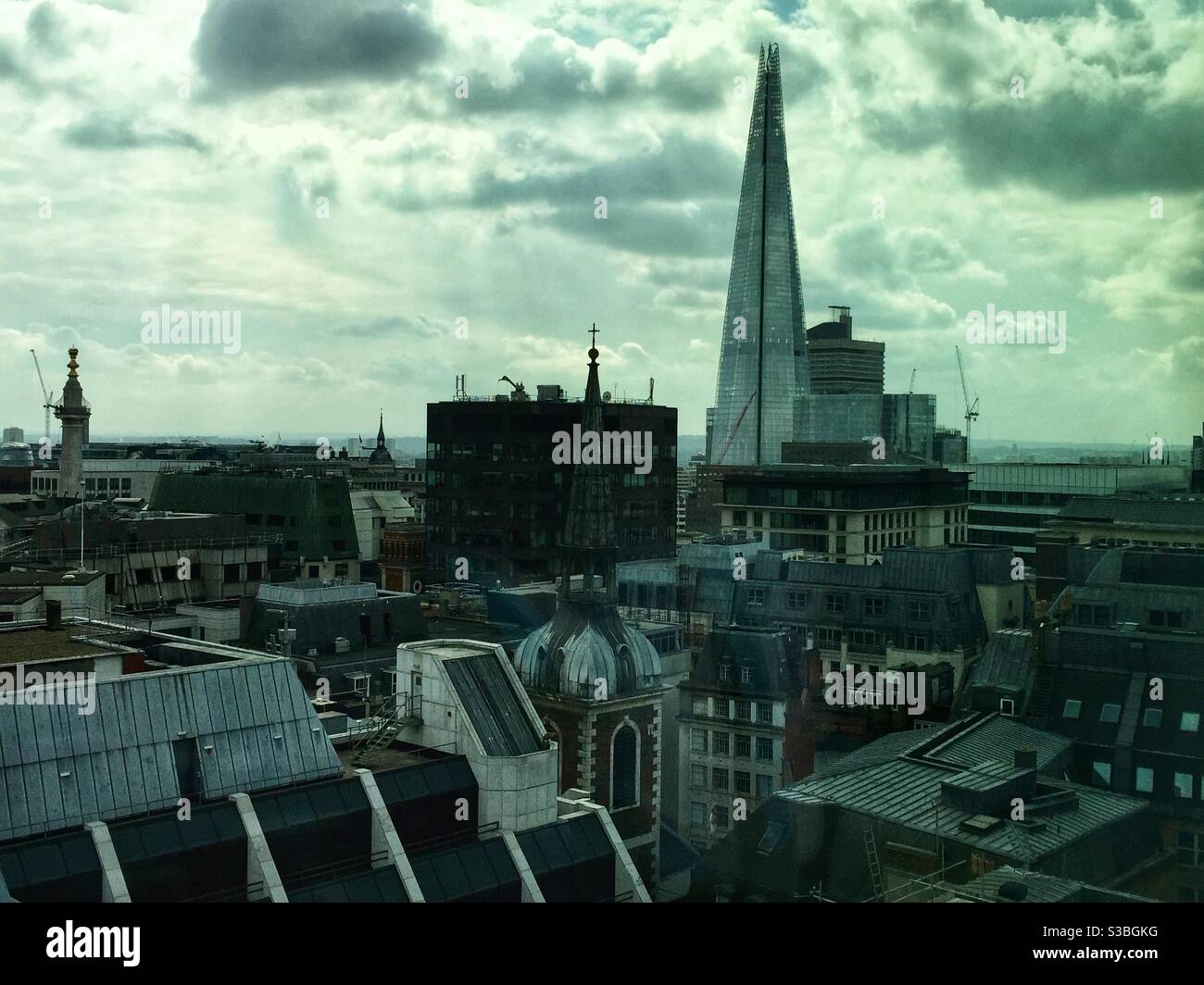 Meets modern london hi-res stock photography and images - Alamy