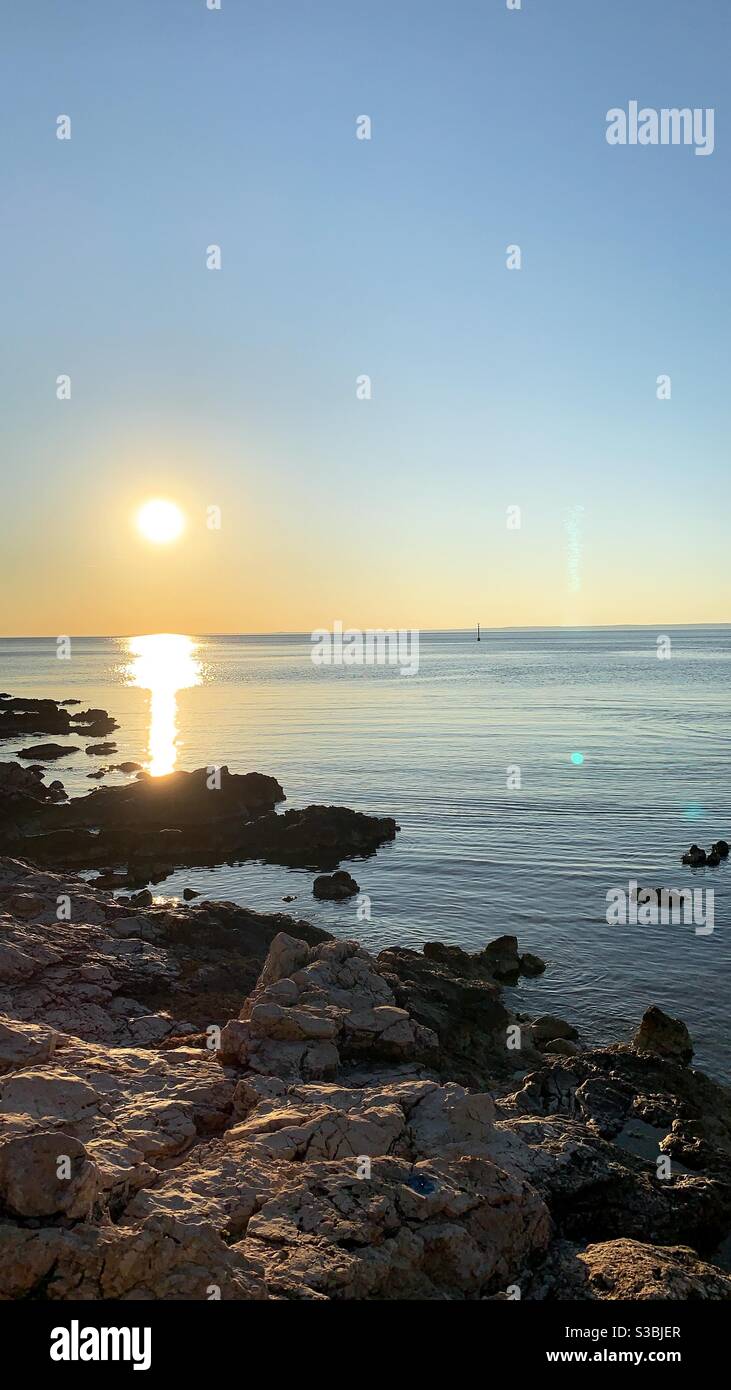 Seaside sun hi-res stock photography and images - Alamy