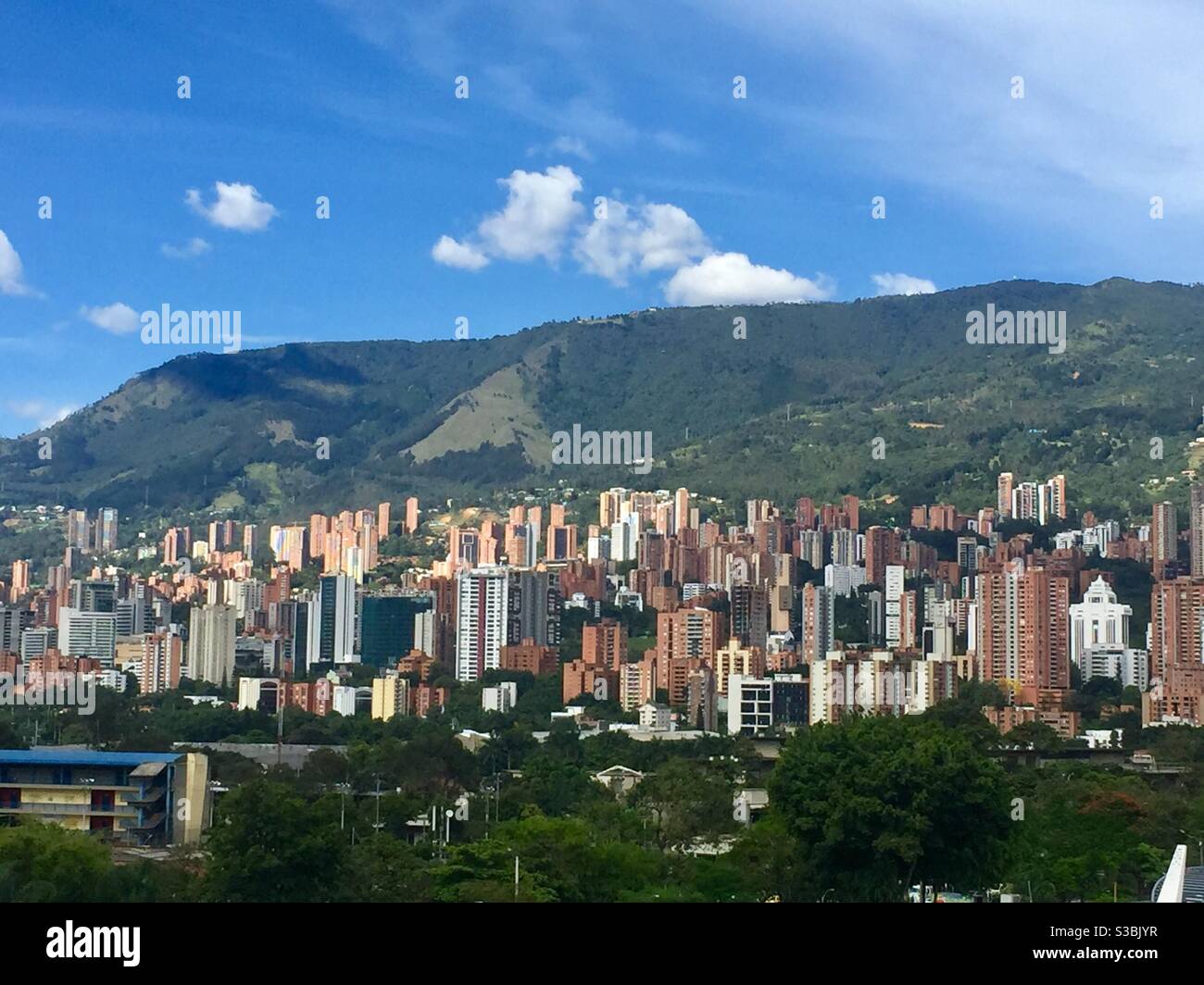 City medellin colombia hi-res stock photography and images - Alamy