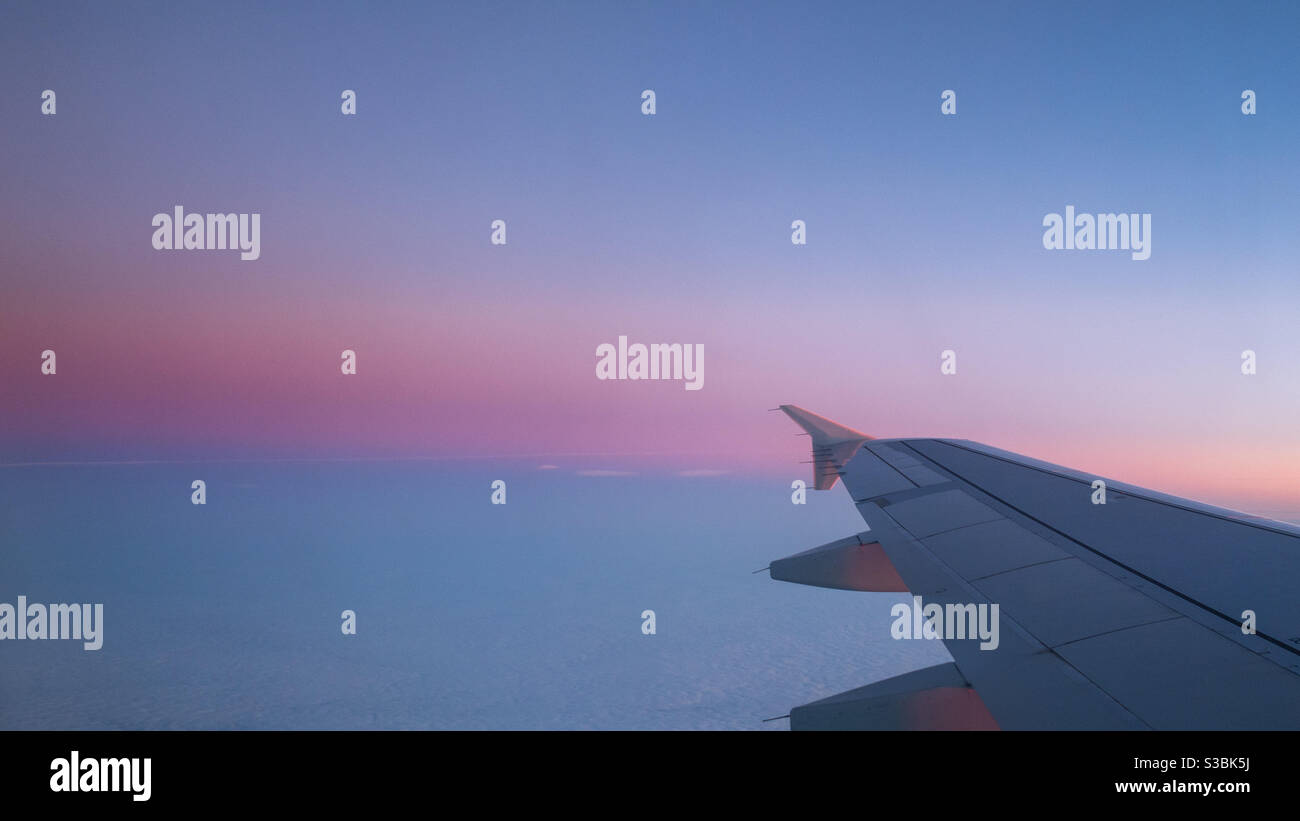 Hour sky hi-res stock photography and images - Alamy