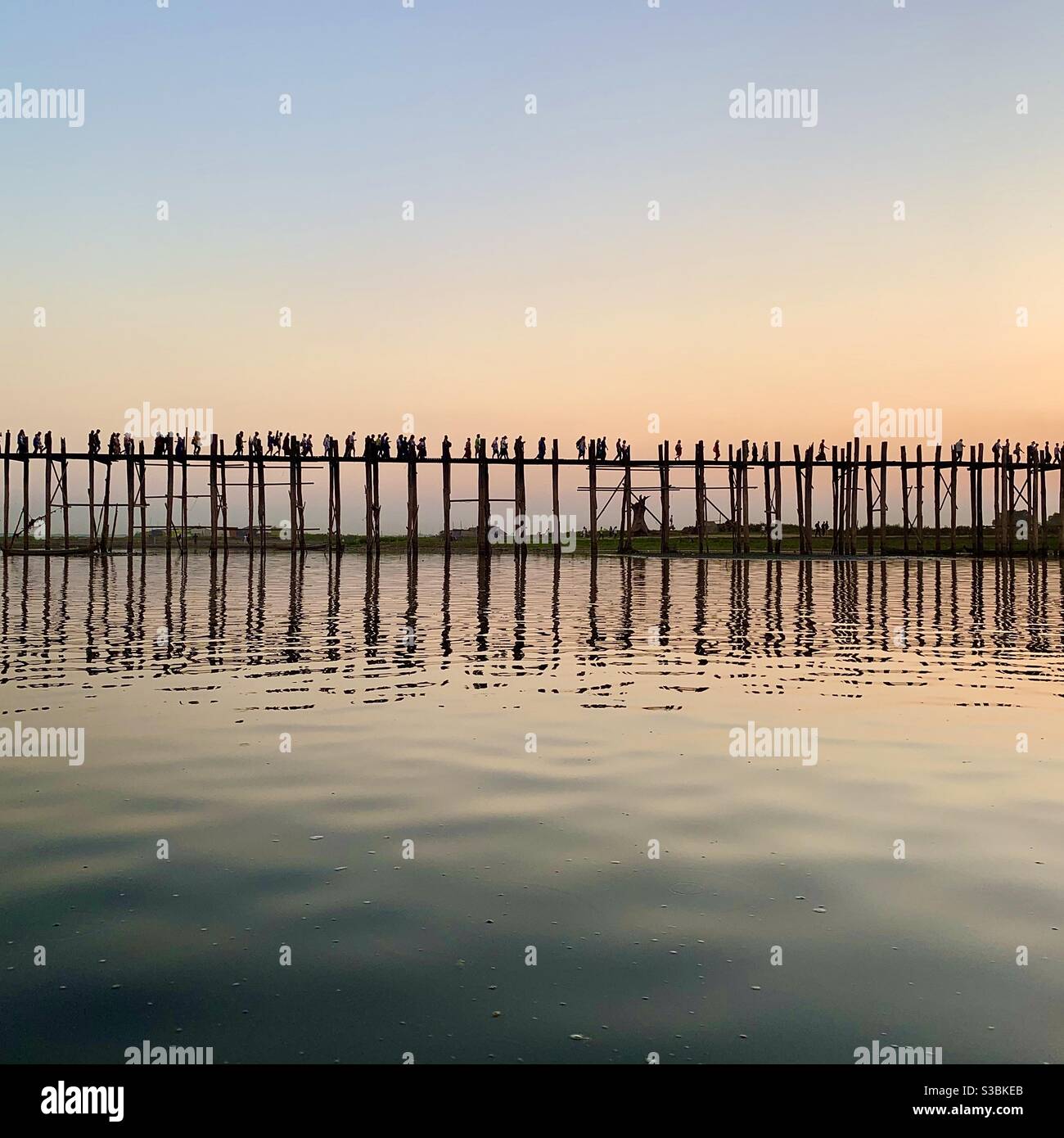 Ubein Bridge High Resolution Stock Photography and Images - Alamy