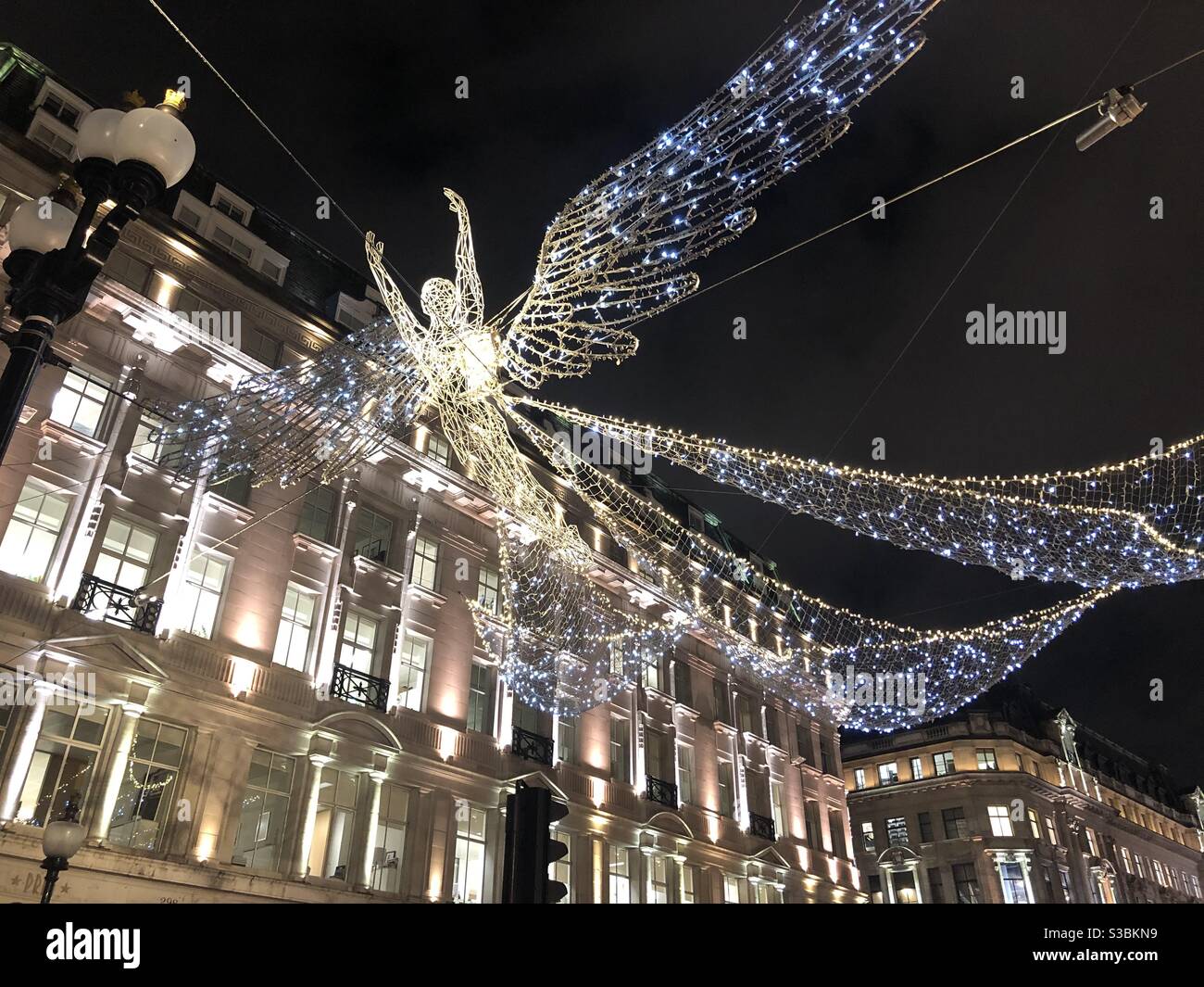 London angel lights hi-res stock photography and images - Alamy