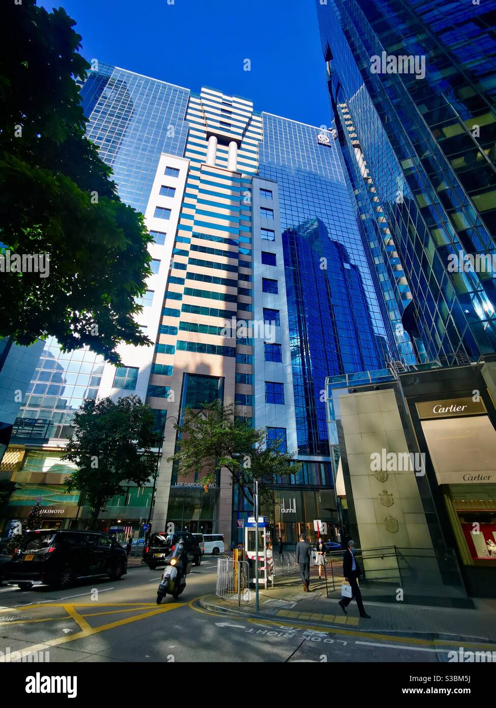 Lee Gardens complex in Causeway Bay inn Hong Kong Stock Photo - Alamy