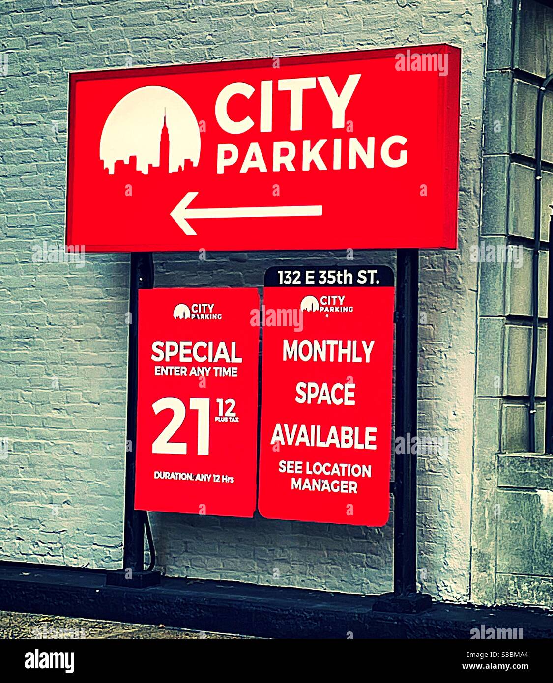 132 35th st hi-res stock photography and images - Alamy