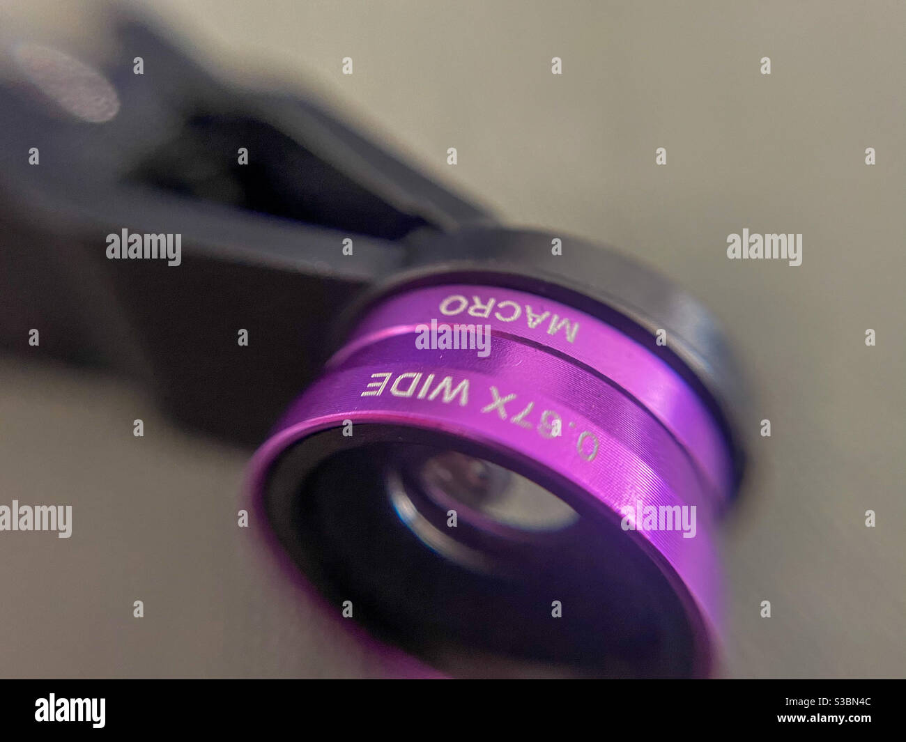 Mobile macro lens hi-res stock photography and images - Alamy