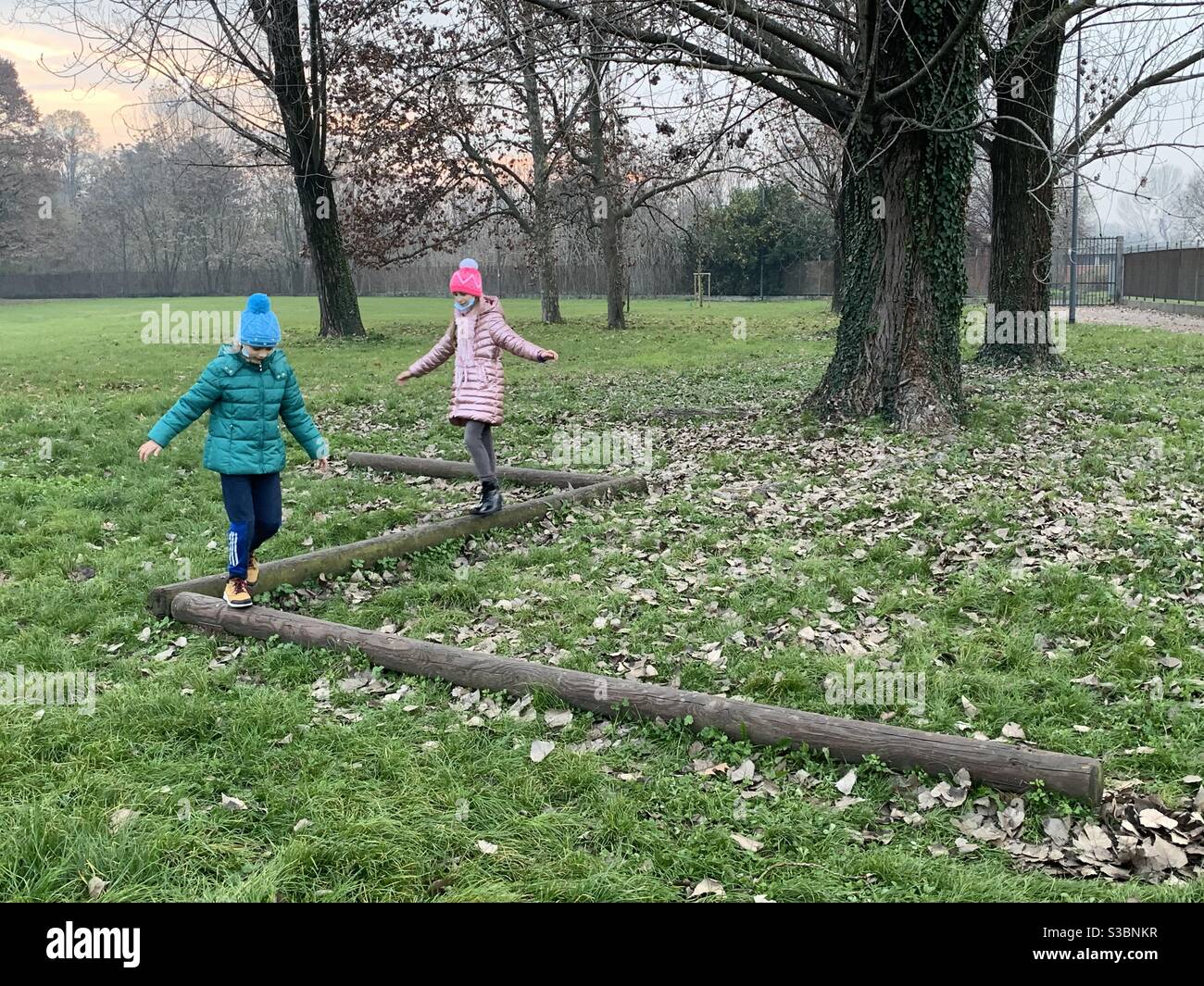 Children playing in park Stock Photo - Alamy