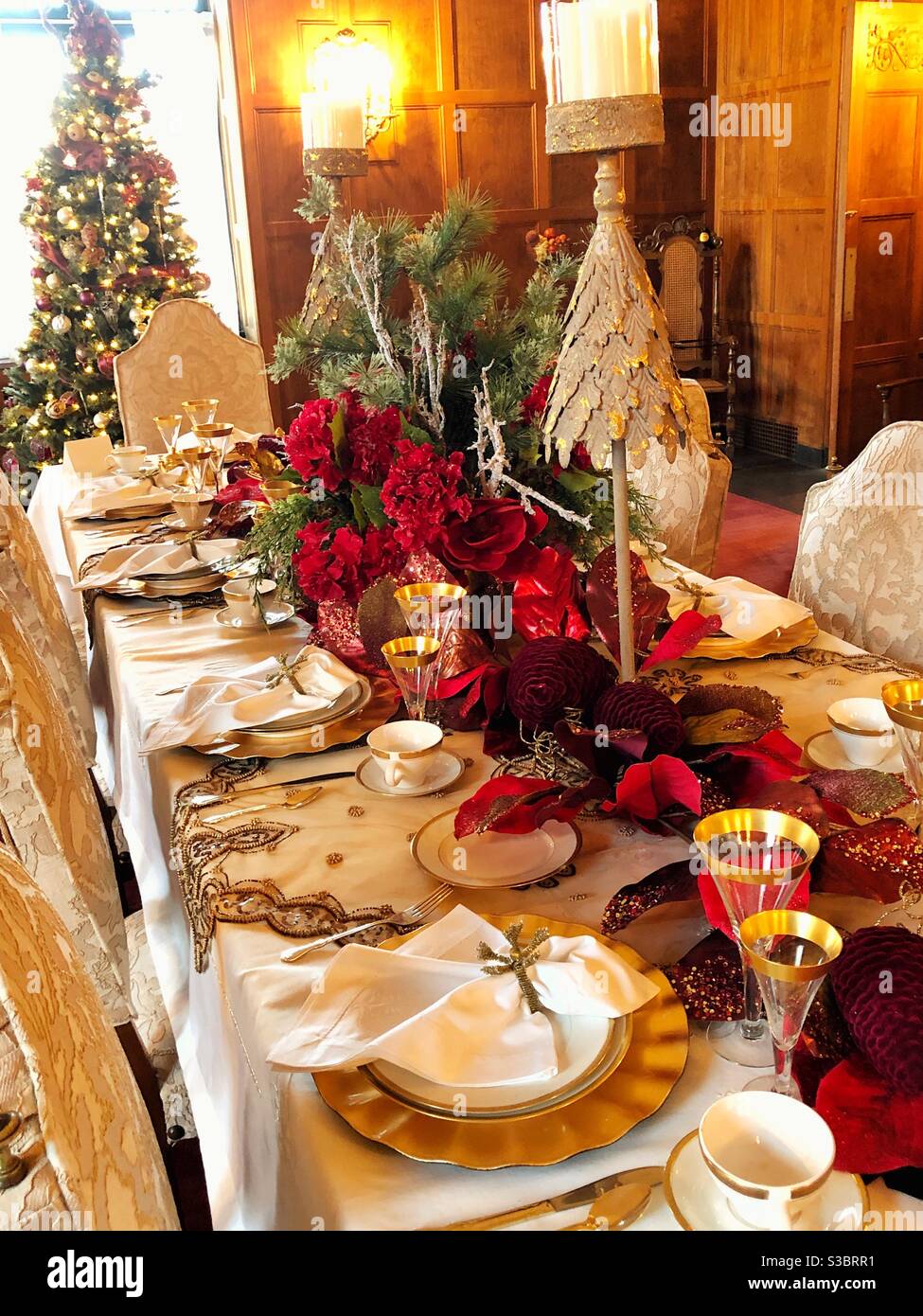 Time Gathering High Resolution Stock Photography and Images - Alamy