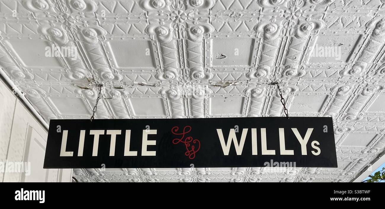 Willys sign hi-res stock photography and images - Alamy