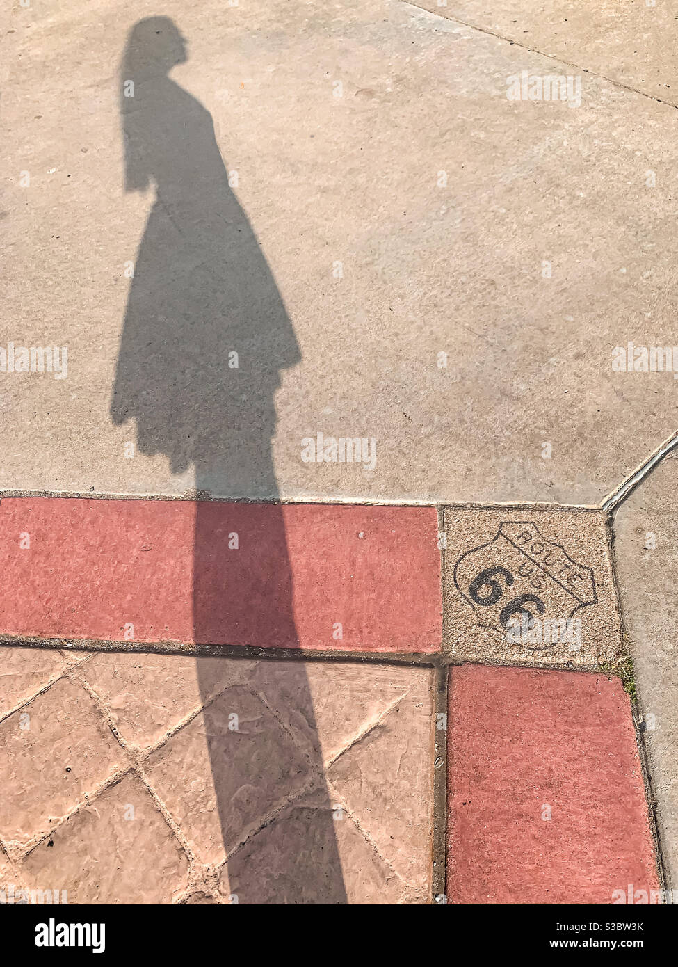 Shadow game hi-res stock photography and images - Alamy