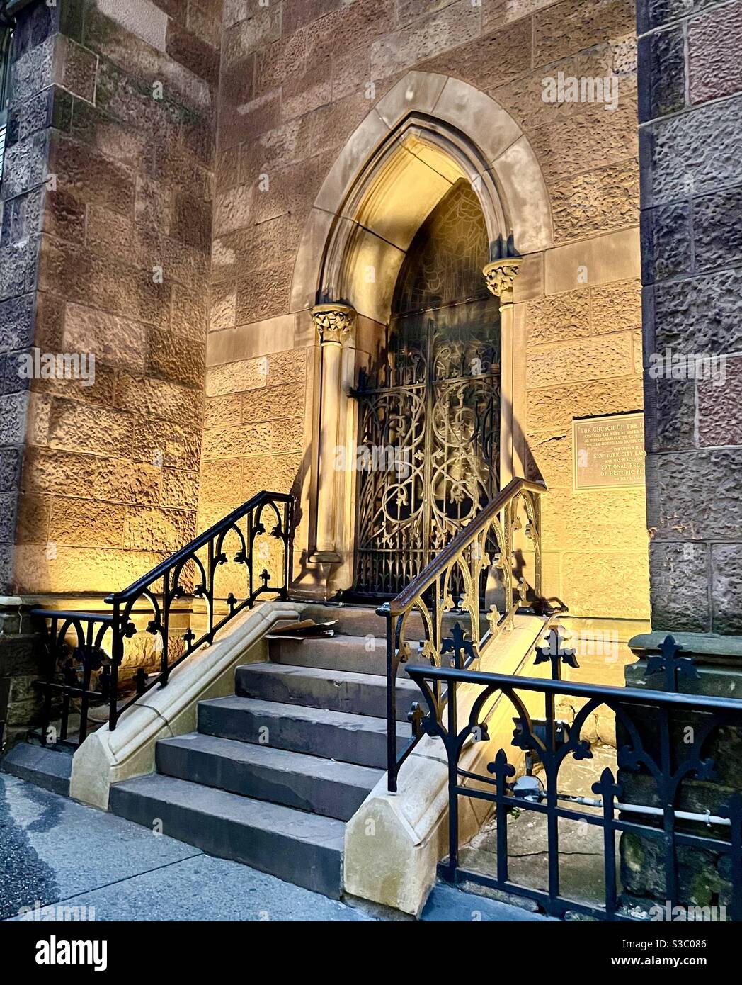 Detailed architecture hi-res stock photography and images - Alamy