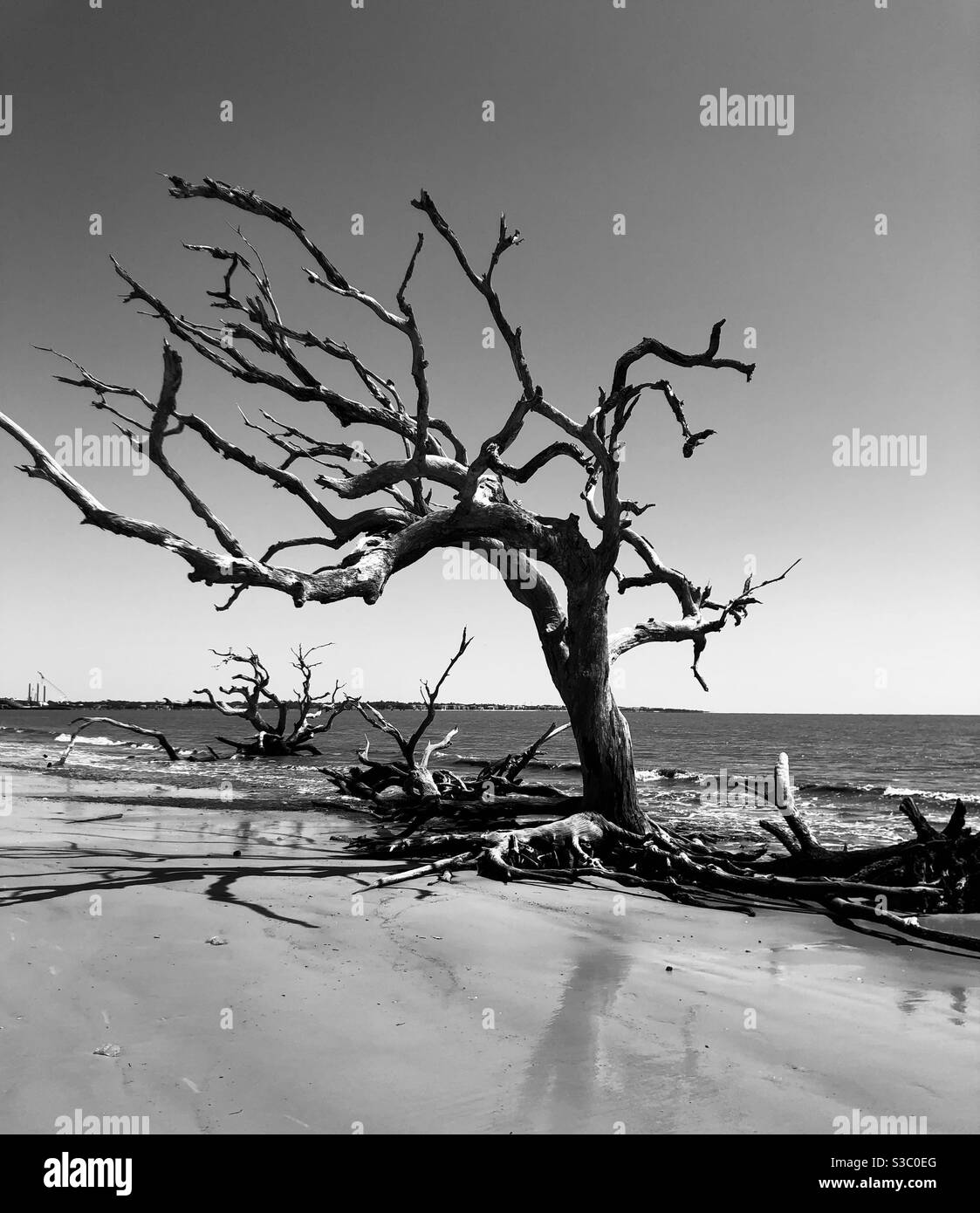 White ocean water hi-res stock photography and images - Alamy