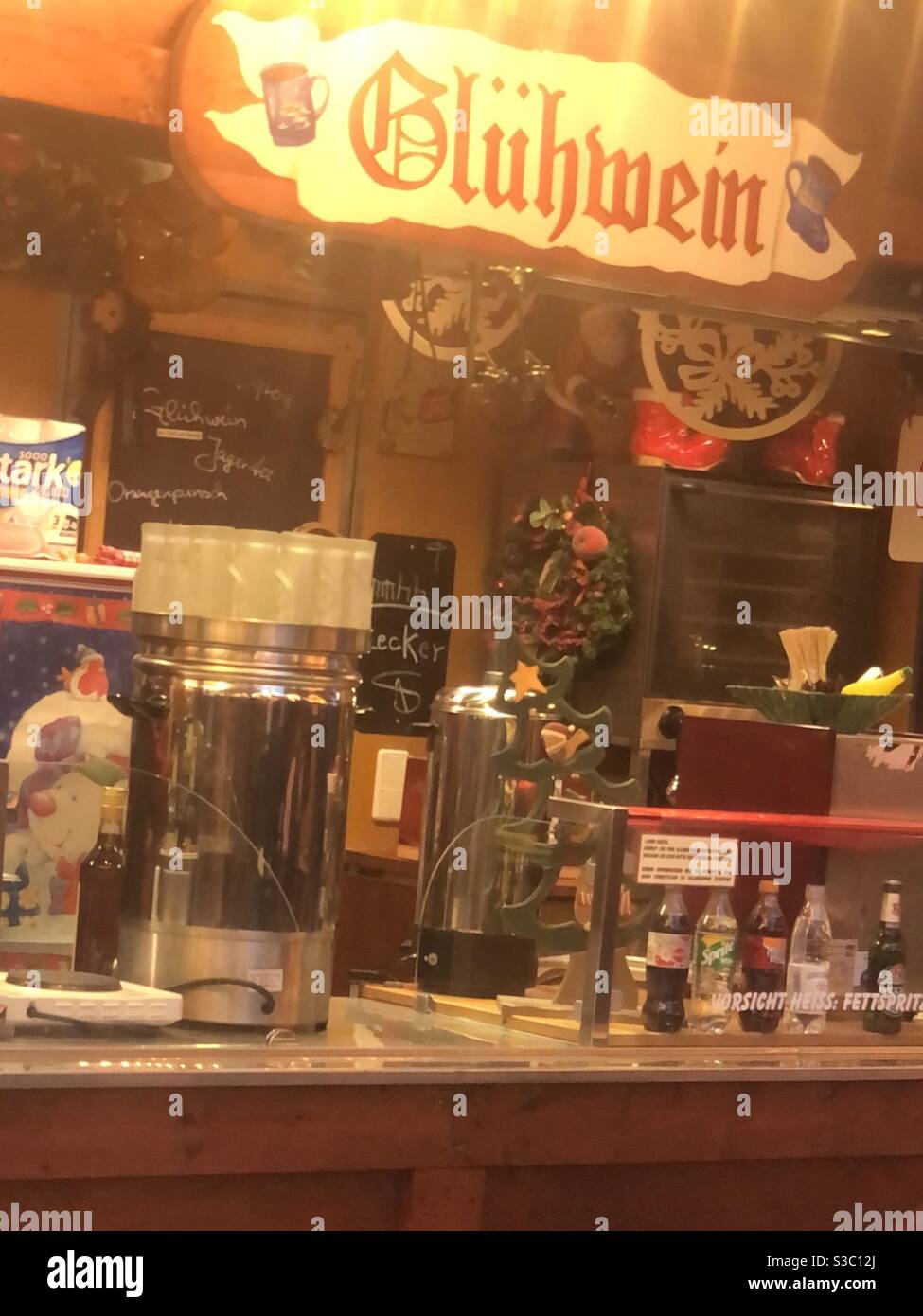 Hot mold wine hi-res stock photography and images - Alamy