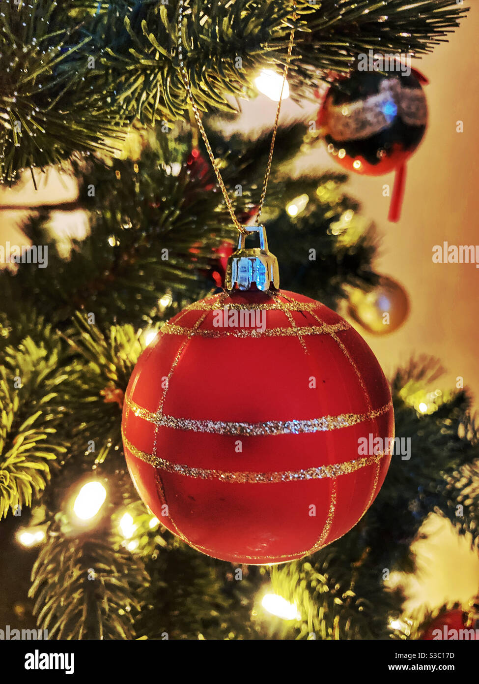 Christmas tree bauble Stock Photo - Alamy