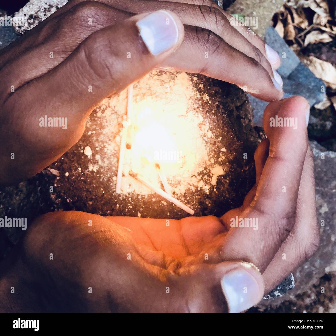 Fire hands hi-res stock photography and images - Alamy