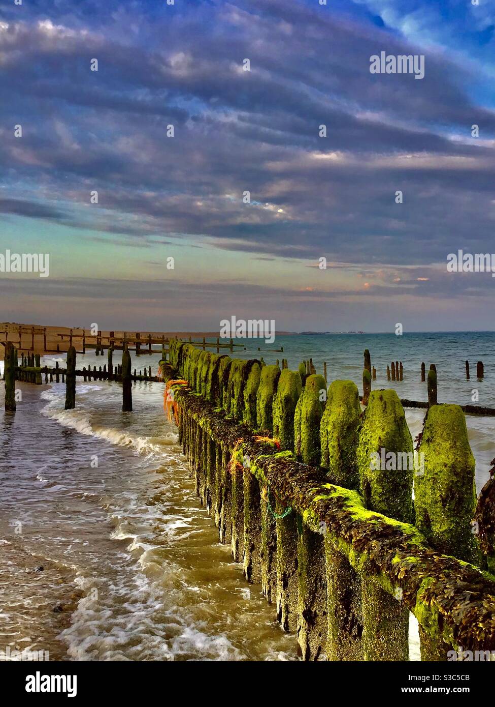 Breakwaters on the beach hi-res stock photography and images - Alamy