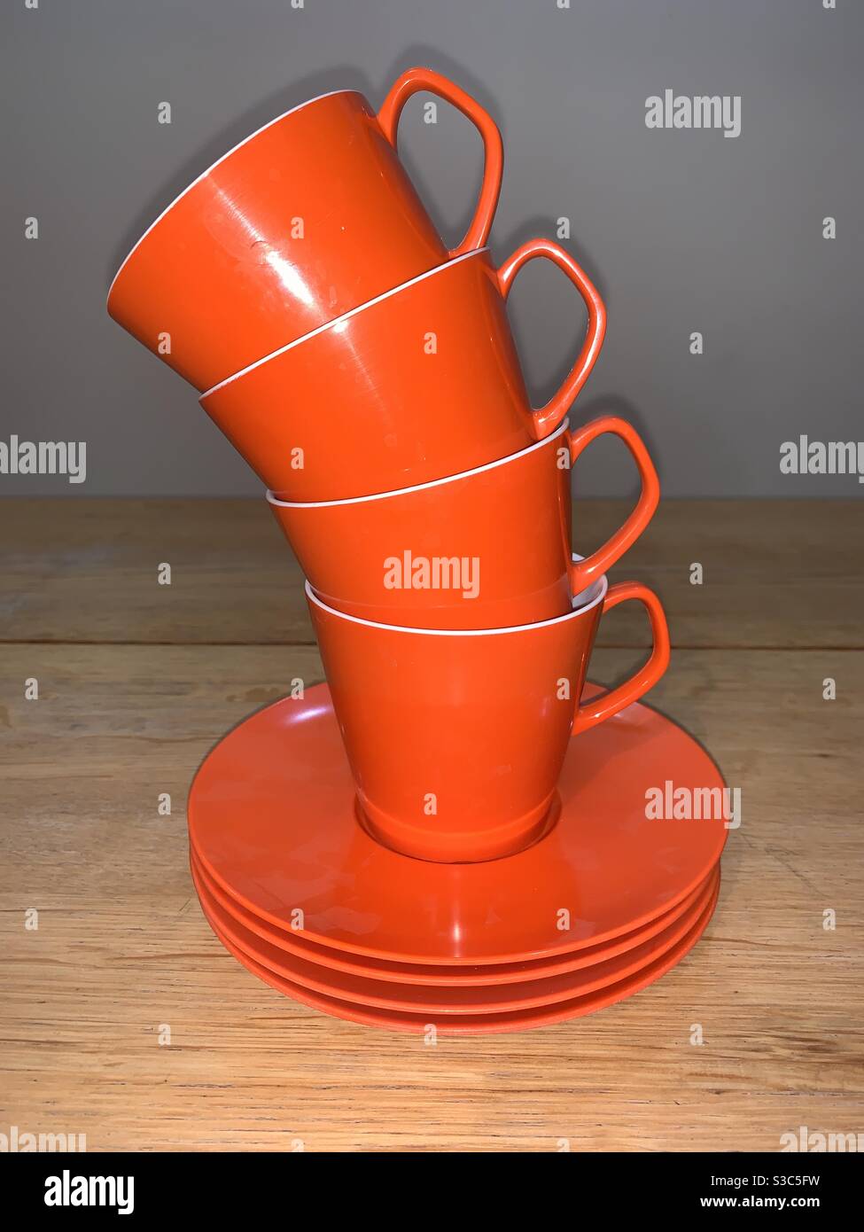 1970s melamine plastic cups hi-res stock photography and images - Alamy