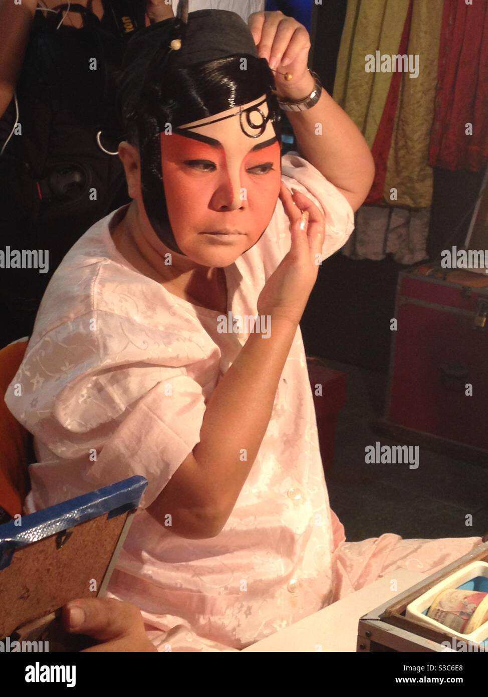Chinese Opera Actress High Resolution Stock Photography and Images - Alamy