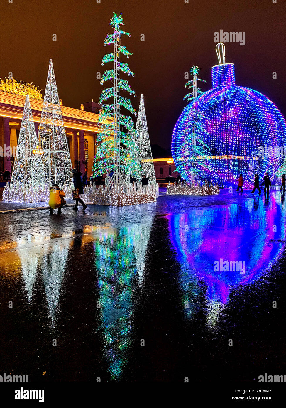 Beautiful festive lighting and its reflection Stock Photo - Alamy