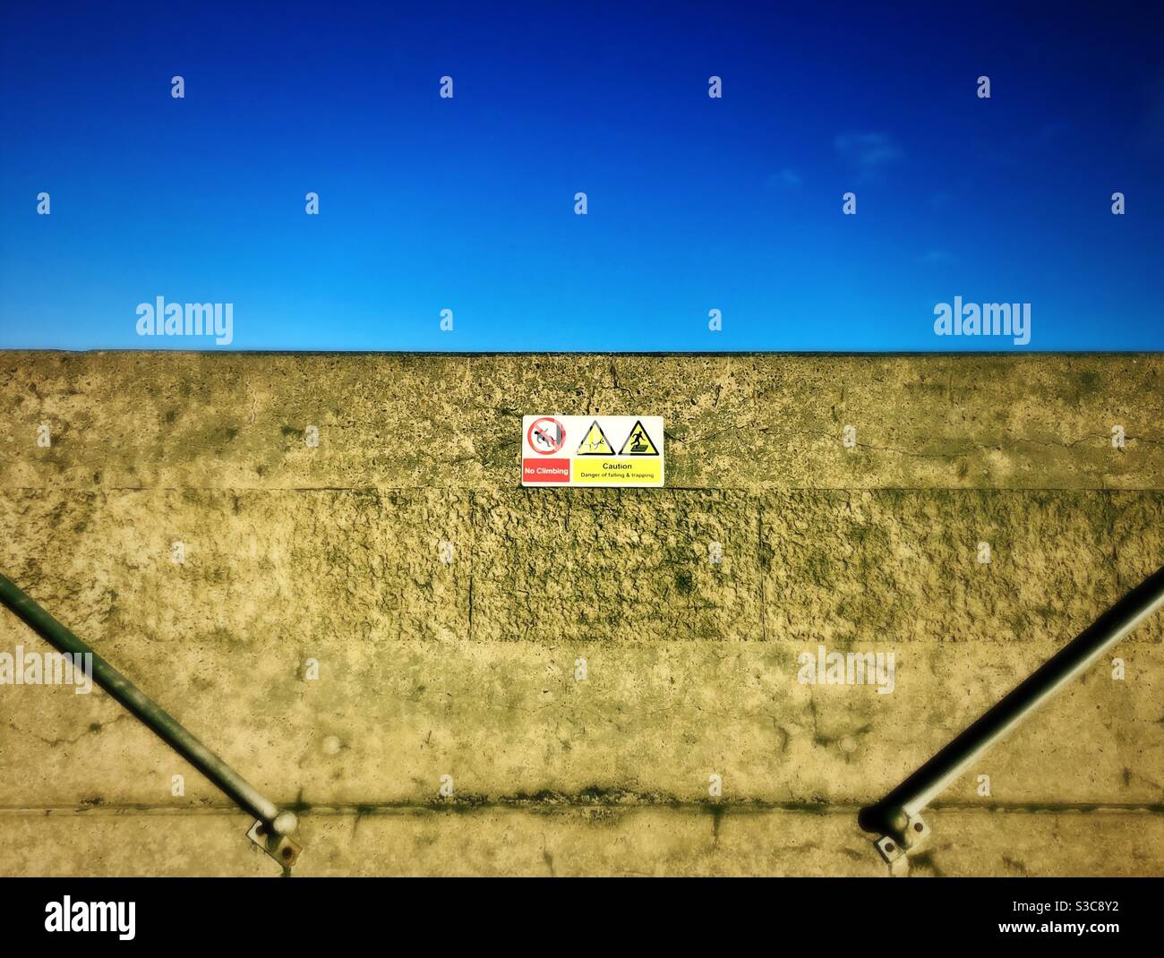 Warning wall hi-res stock photography and images - Alamy
