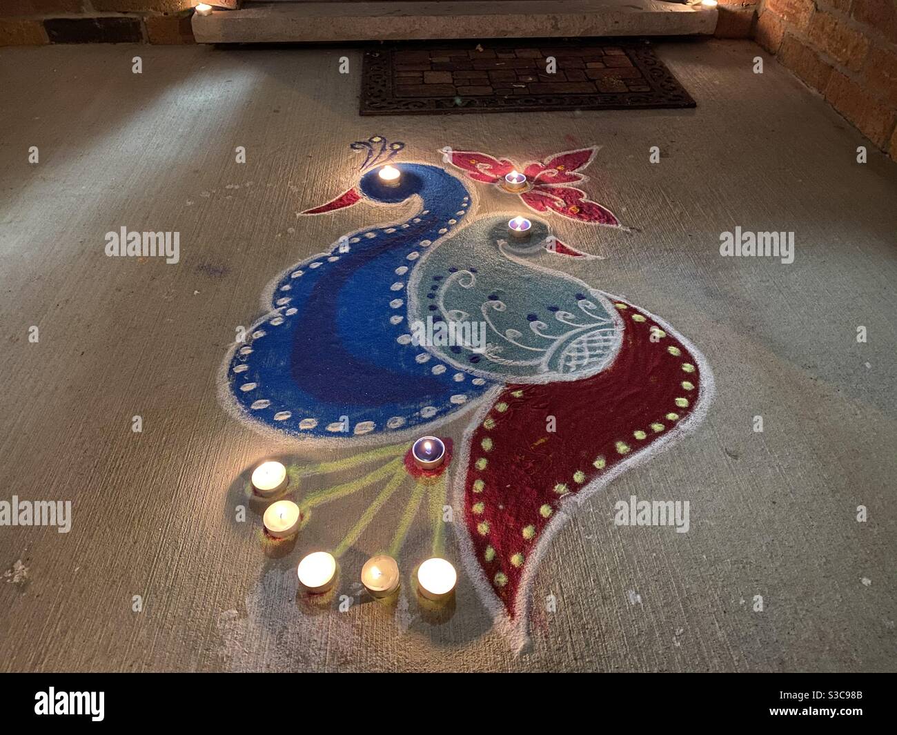 Kolam rangoli hi-res stock photography and images - Alamy