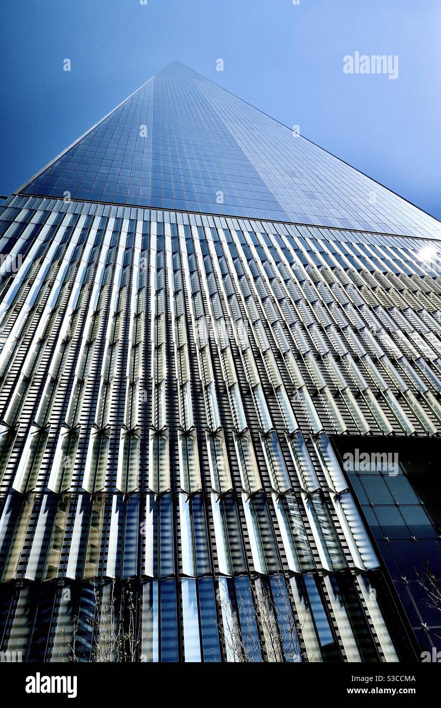 Super tall skyscraper hi-res stock photography and images - Alamy