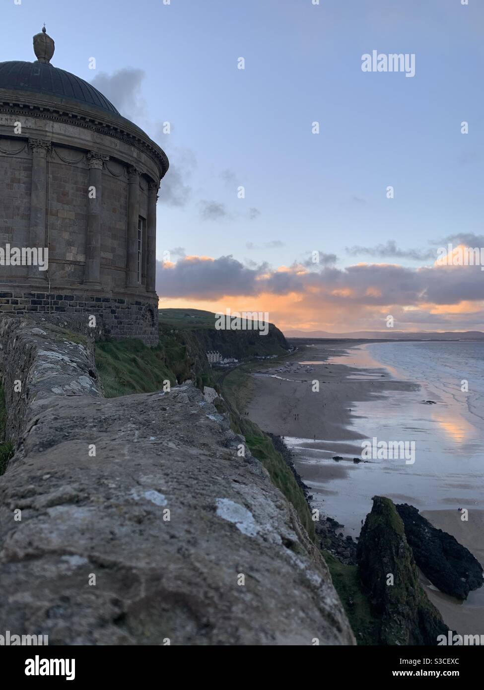 Mussenden temple ireland hi-res stock photography and images - Alamy