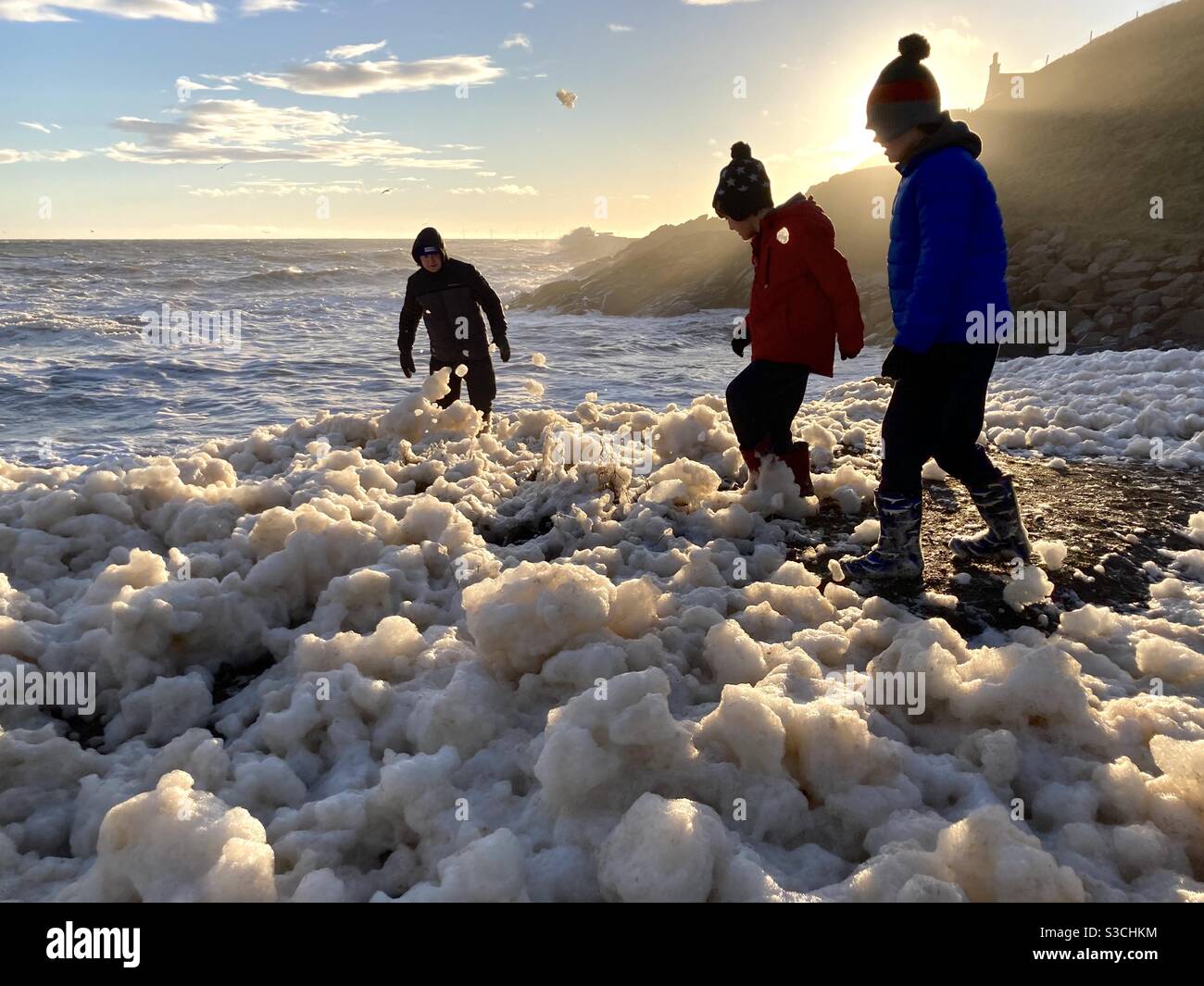 Sea foam hi-res stock photography and images - Alamy