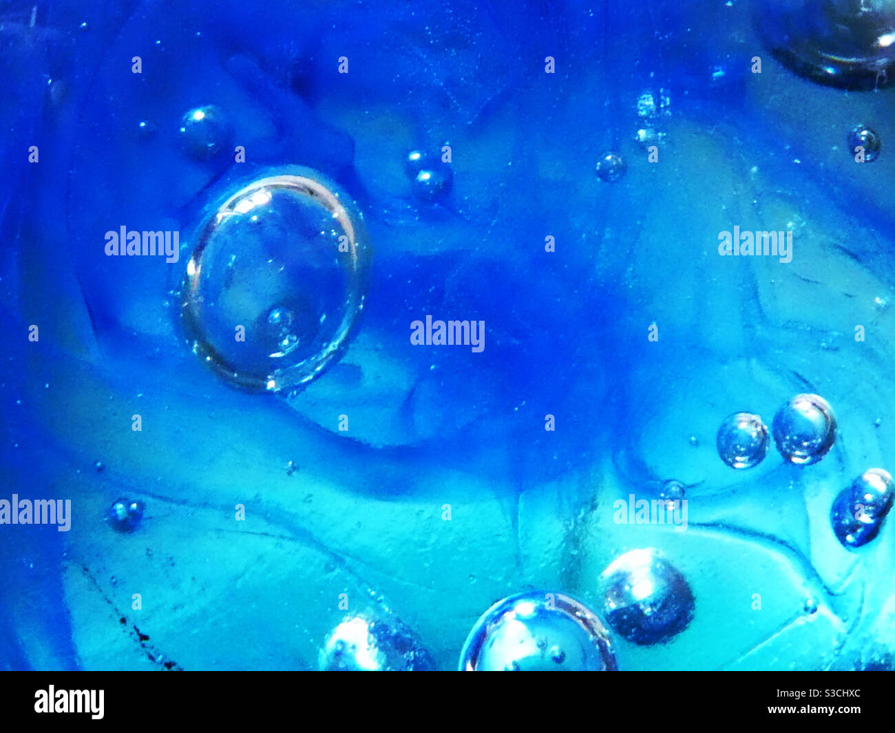 Glass bubbles hi-res stock photography and images - Alamy