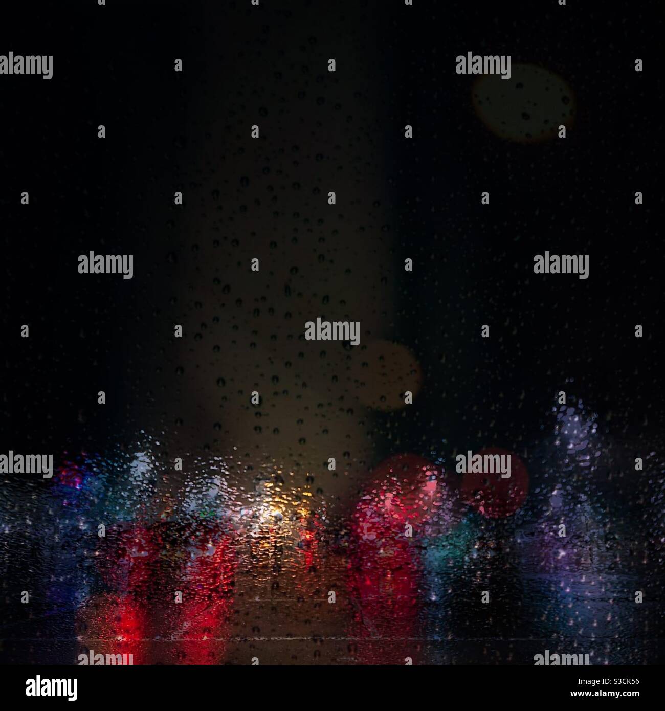 Parking lot in the rain hi-res stock photography and images - Alamy