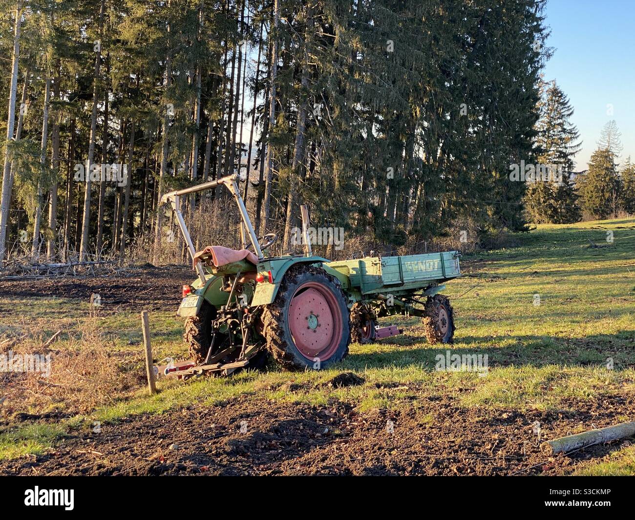 Fendt tractor hi-res stock photography and images - Alamy