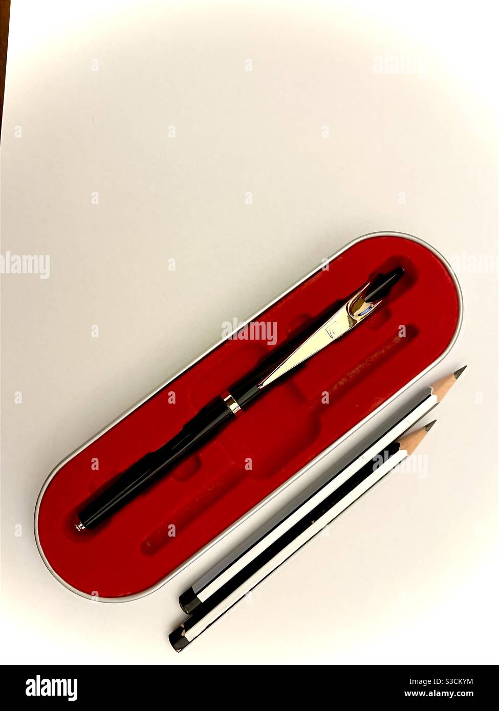 Pencils writing hi-res stock photography and images - Alamy