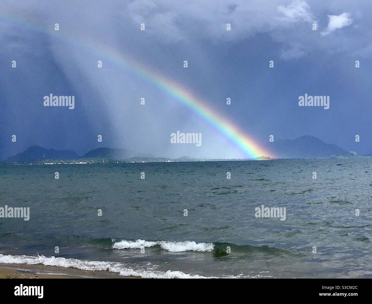 Brilliant rainbow hi-res stock photography and images - Alamy